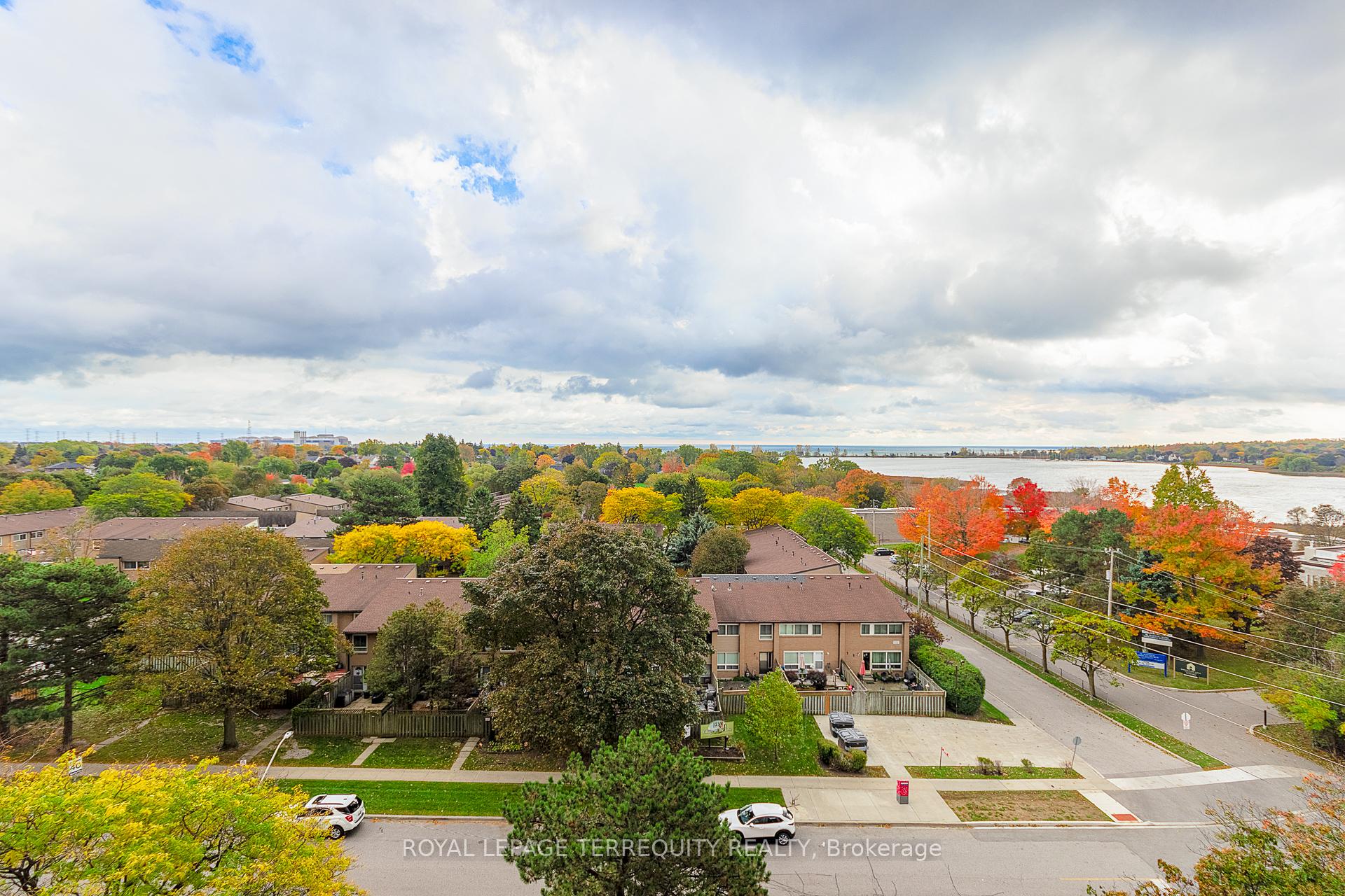 807 - 1210 Radom Street, Pickering, ON L1W 2Z3