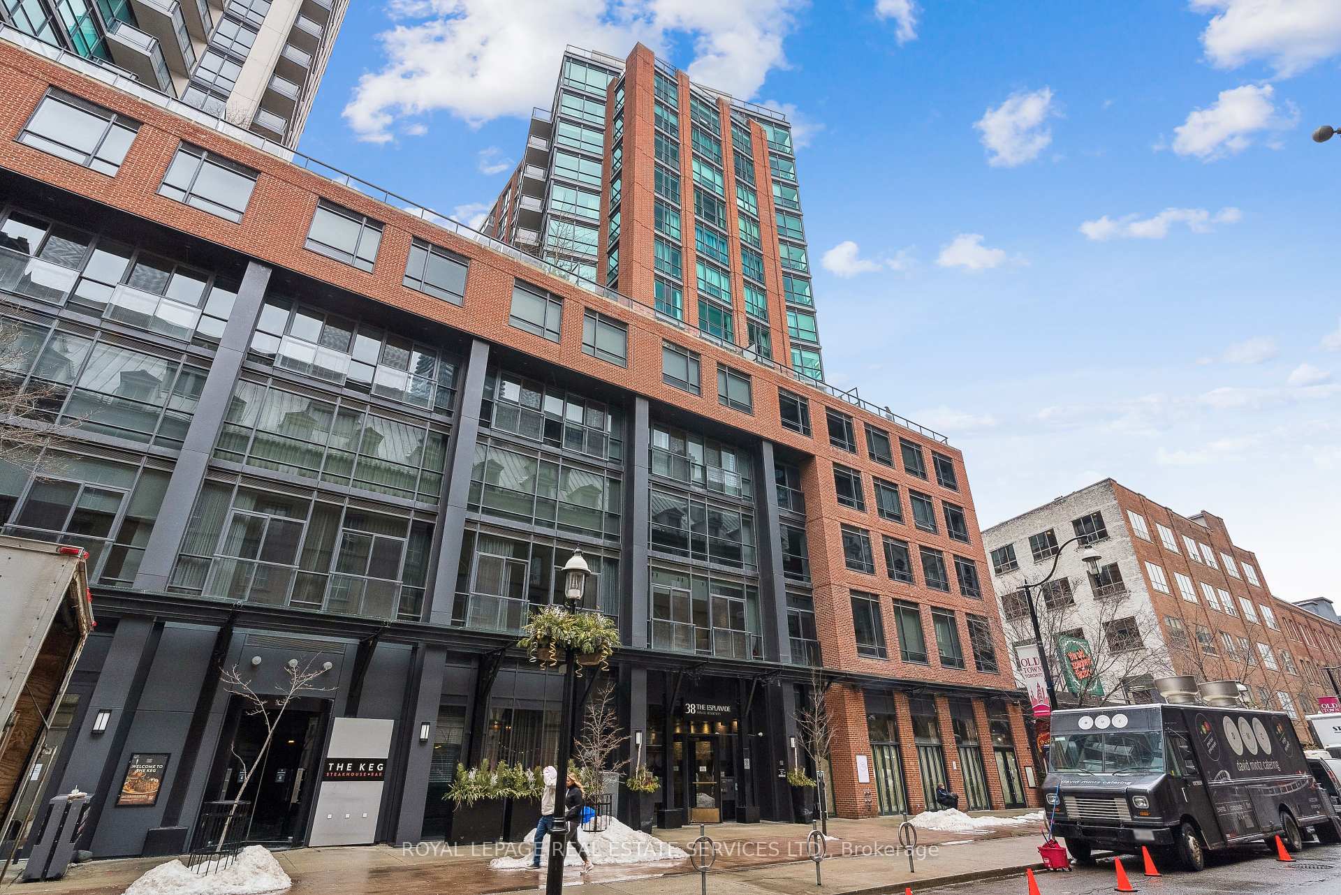 807 - 38 The Esplanade, Toronto, ON M5E 1A5