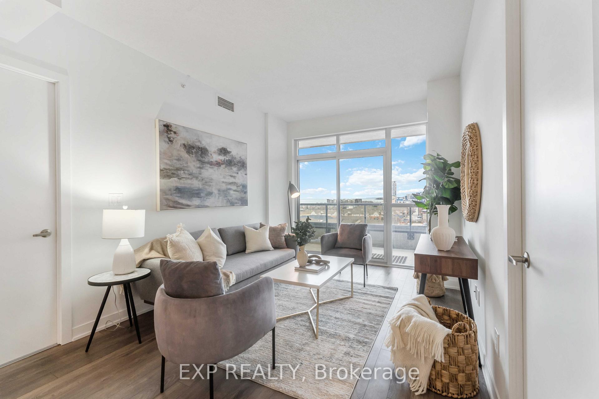 807 - 550 North Service Road, Grimsby, ON L3M 0H9