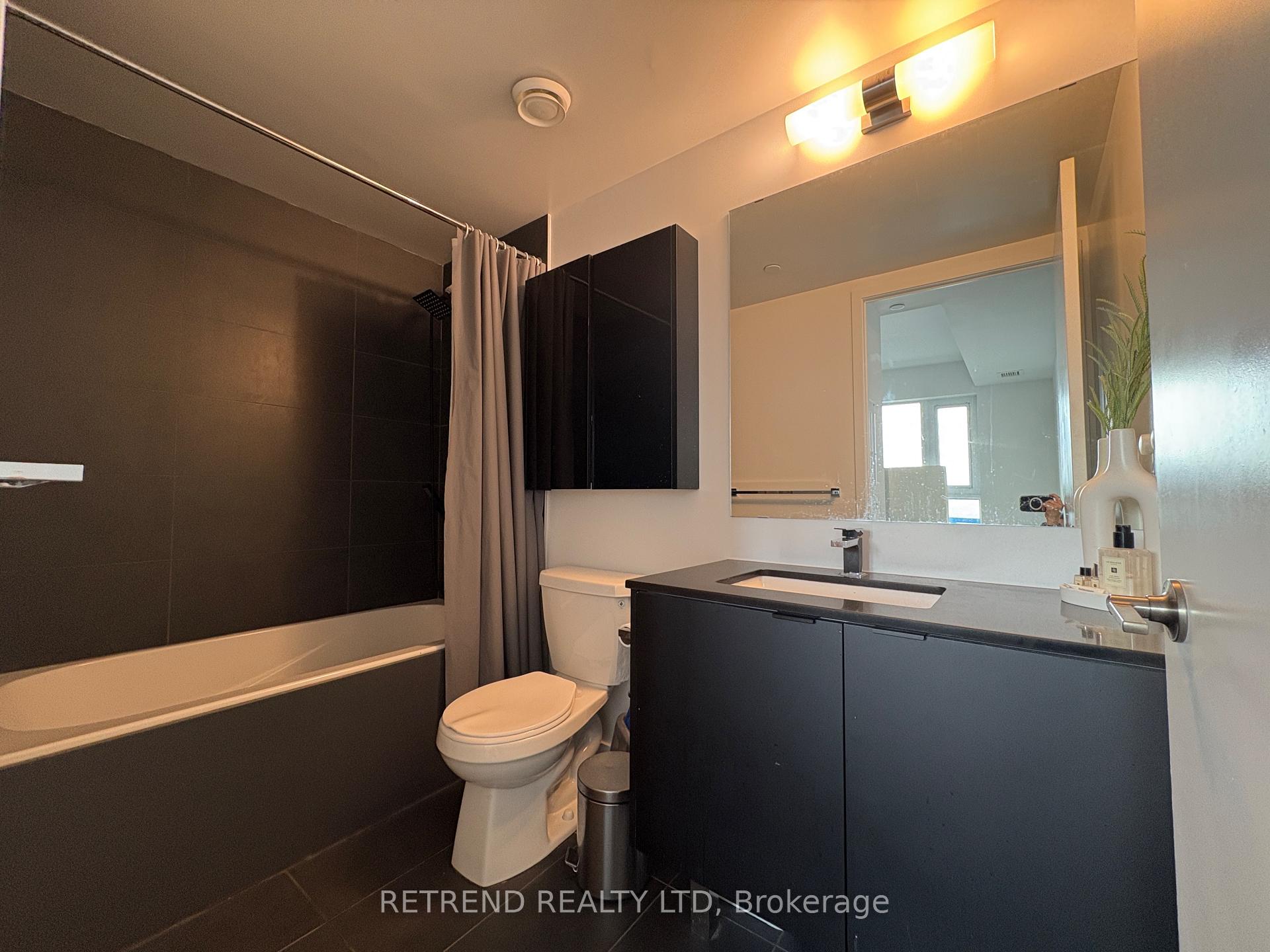 807 - 8 Tippett Road, Toronto, ON M3H 0C8