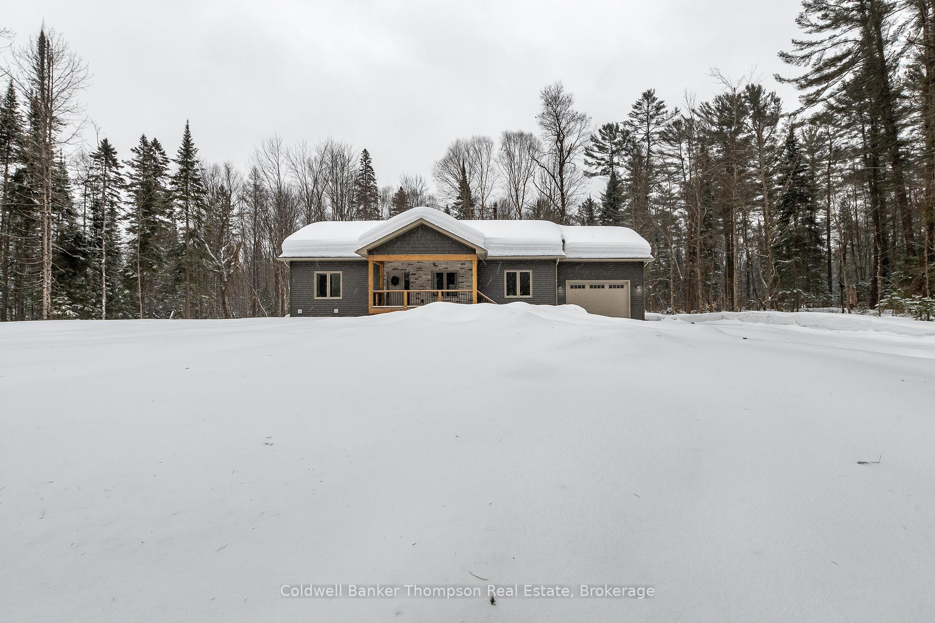 807 Greer Road, Huntsville, ON P0B 1M0