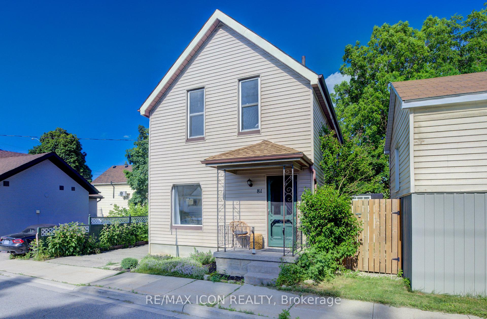 81 George Street N, Cambridge, ON N1S 2N1