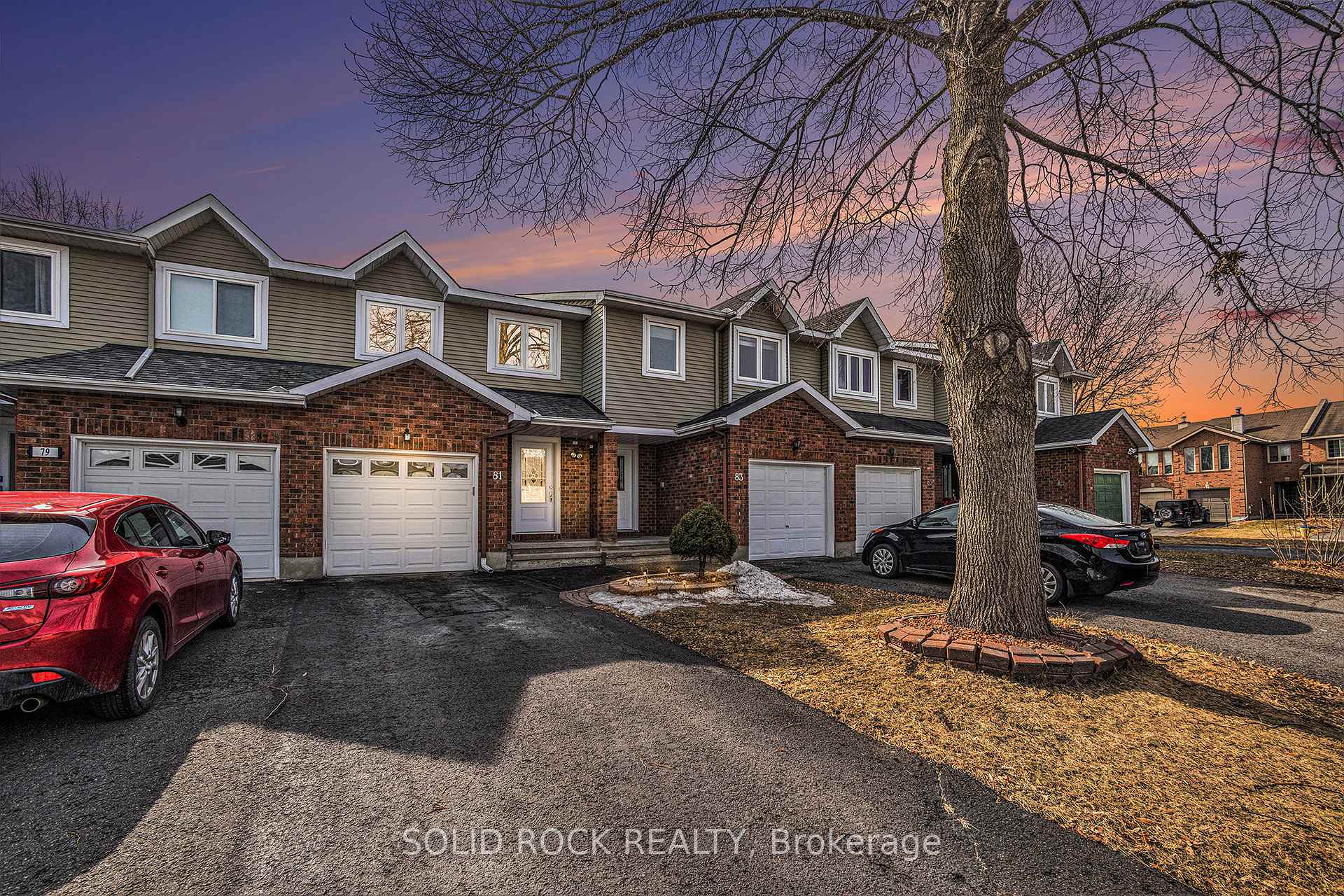81 Royal Field Crescent, Barrhaven, ON K2J 4C9
