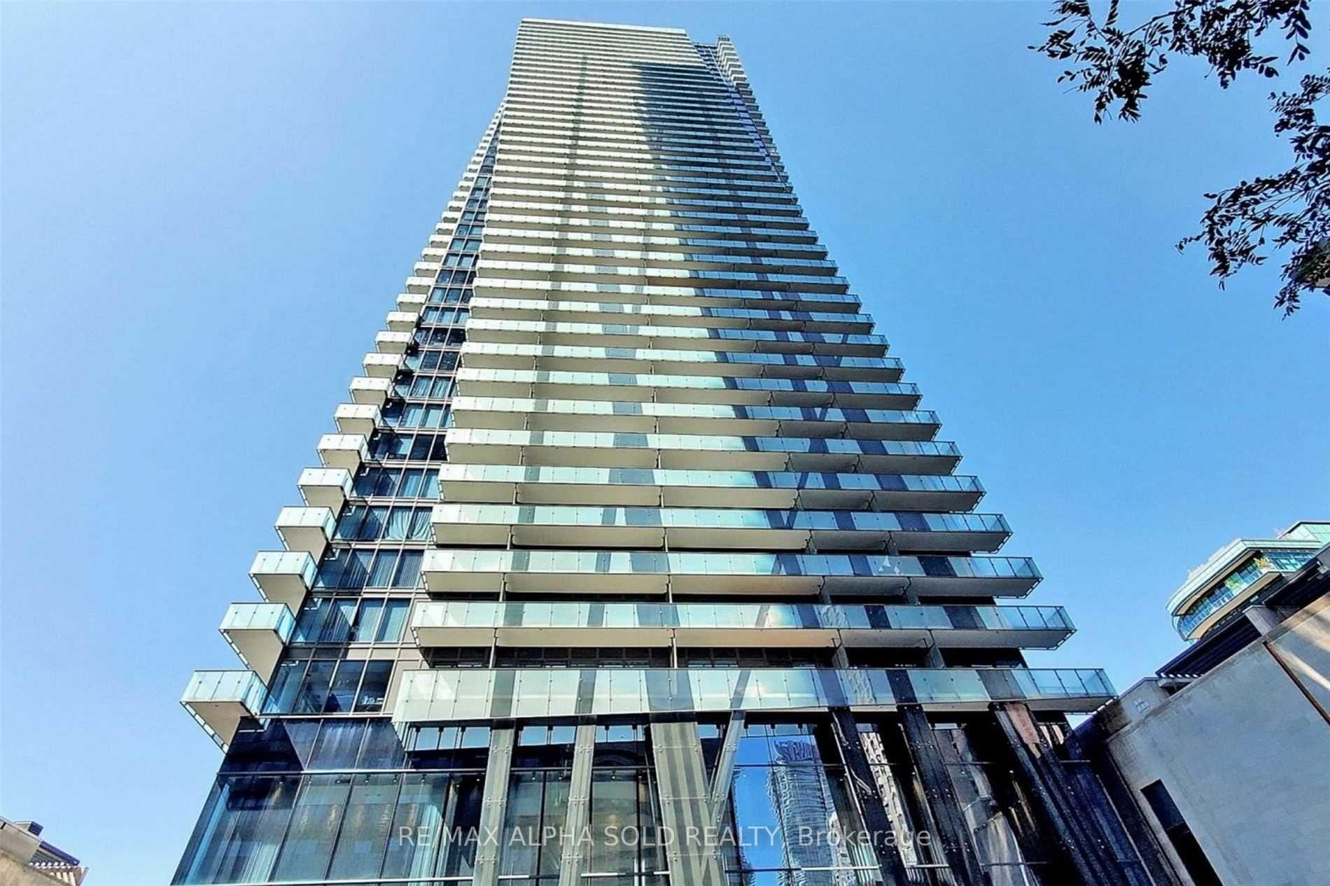 810 - 65 St Mary Street, Toronto, ON M5S 0A6