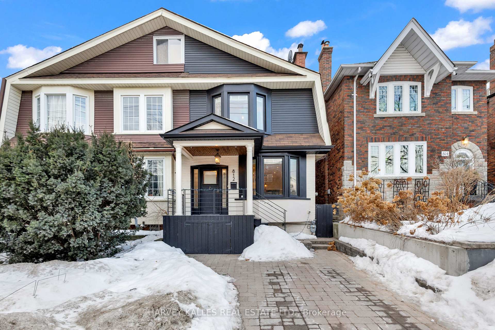812 Duplex Avenue, Toronto, ON M4R 1W7