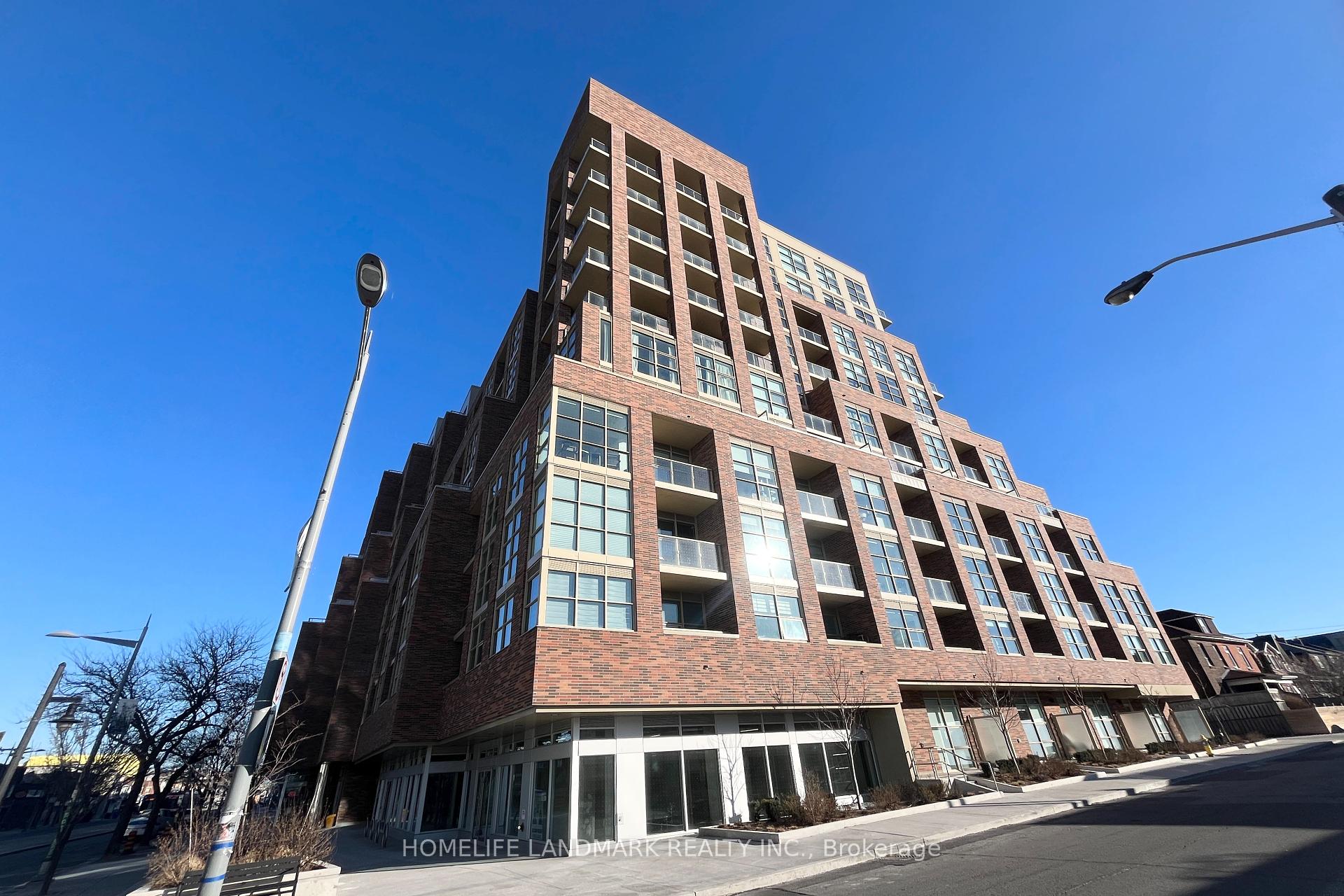 814 - 1787 St Clair Avenue W, Toronto, ON M6N 0B7