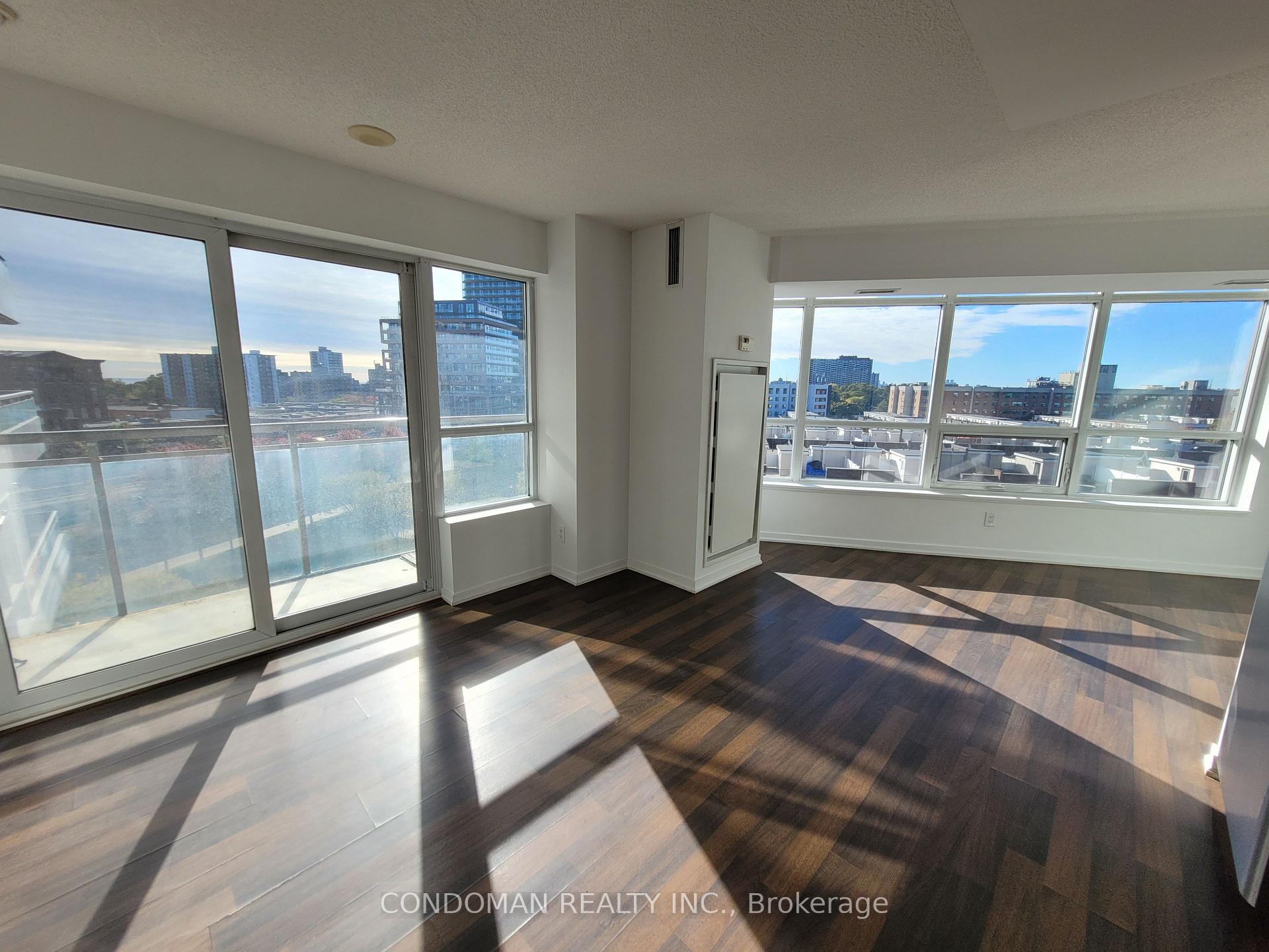 818 - 38 Joe Shuster Way, Toronto, ON M6K 3P9