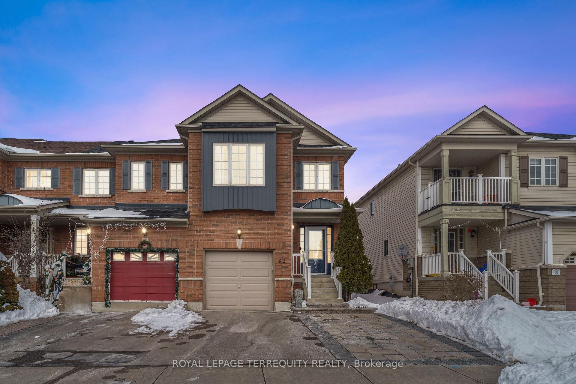 82 Barrister Avenue, Whitby, ON L1R 3H3