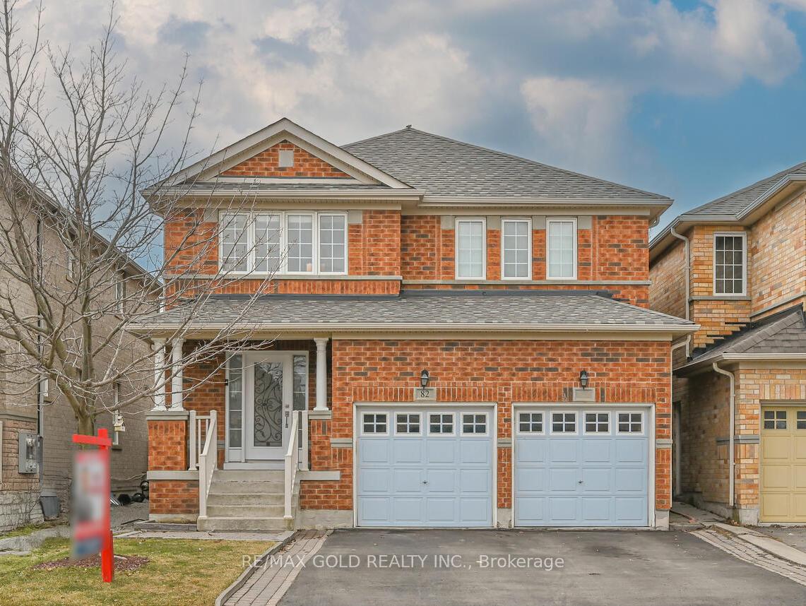 82 Crown Victoria Drive, Brampton, ON L7A 3X1