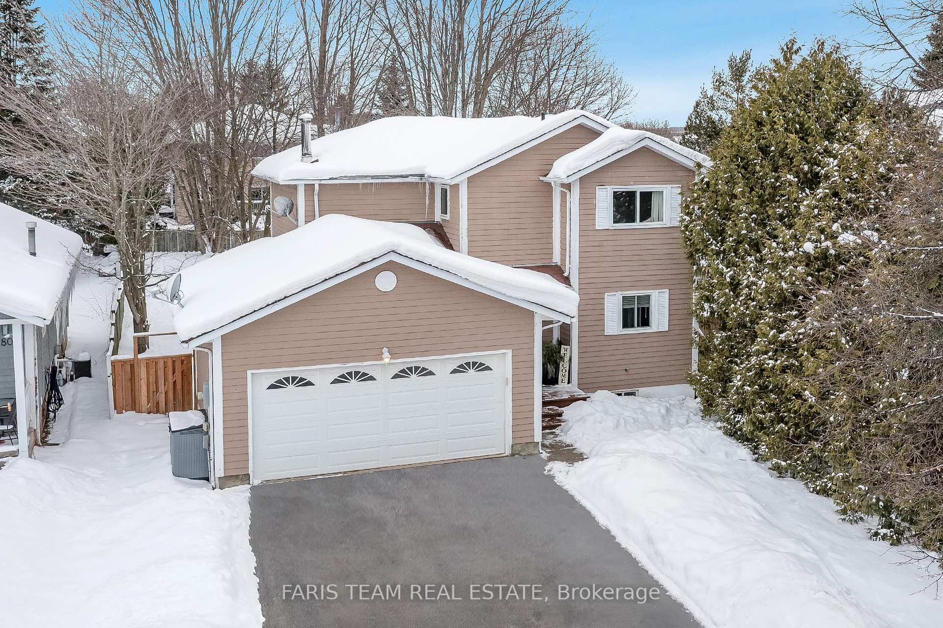 82 Elizabeth Street, Barrie, ON L4N 6P2