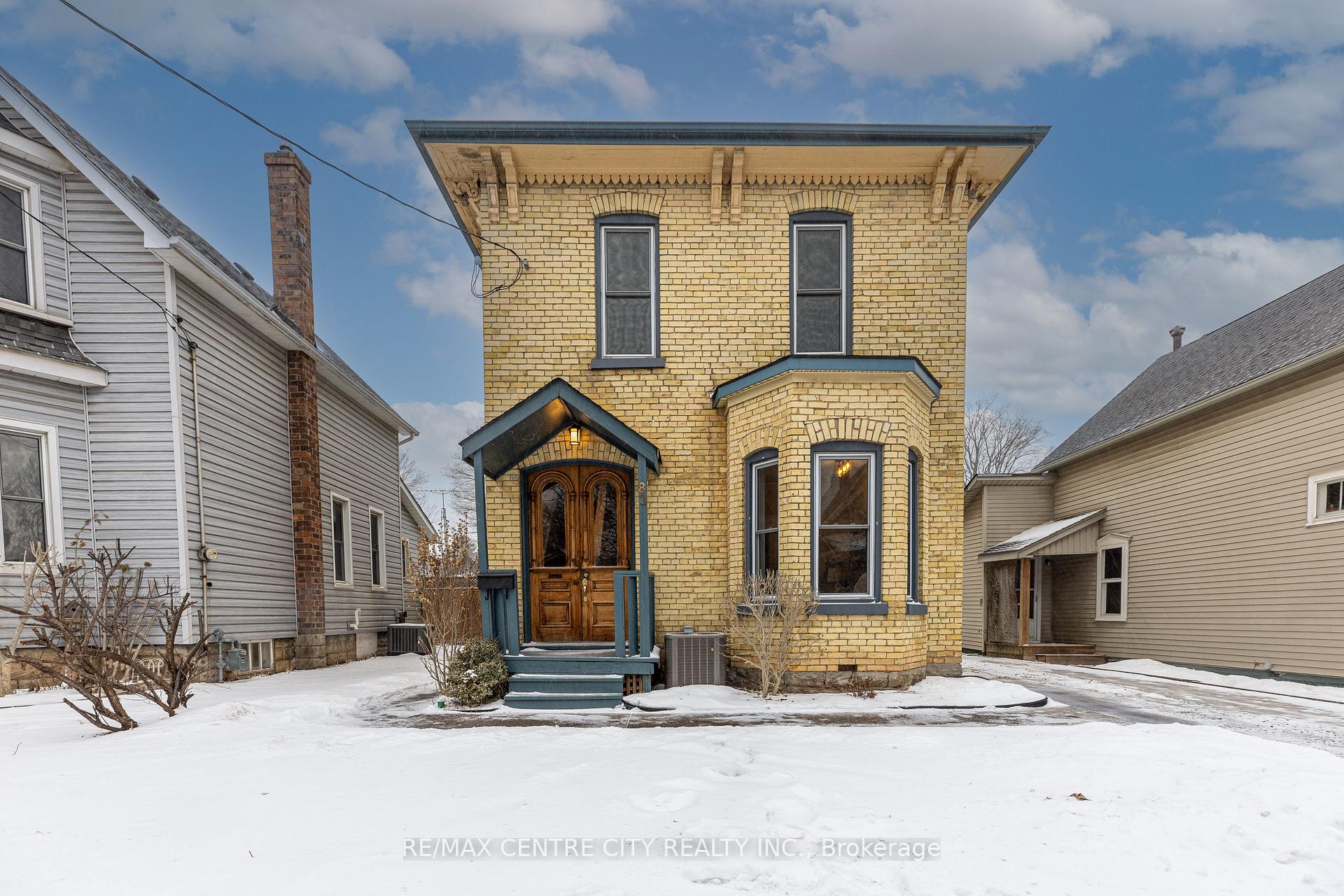 82 Manitoba Street, St. Thomas, ON N5P 3A4