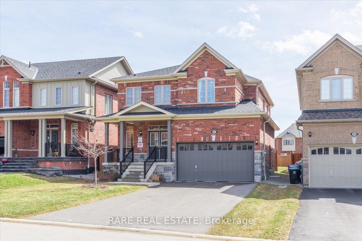 82 Rugman Crescent, Springwater, ON L9X 2A4