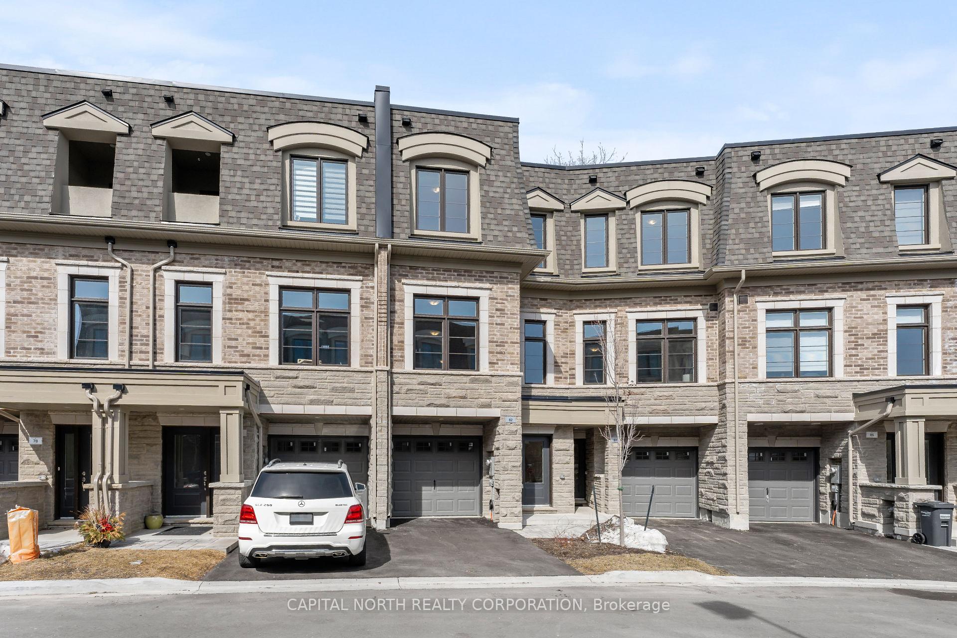 82 Salina Street, Mississauga, ON L5M 2S5