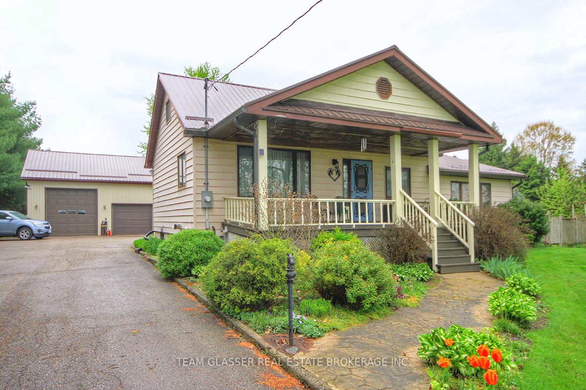 8200 Falconbridge Drive, Strathroy-Caradoc, ON N0L 1W0