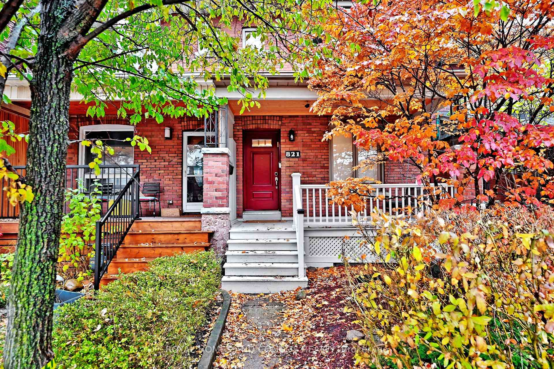 Bsmt - 821 Shaw Street, Toronto, ON M6G 3L9