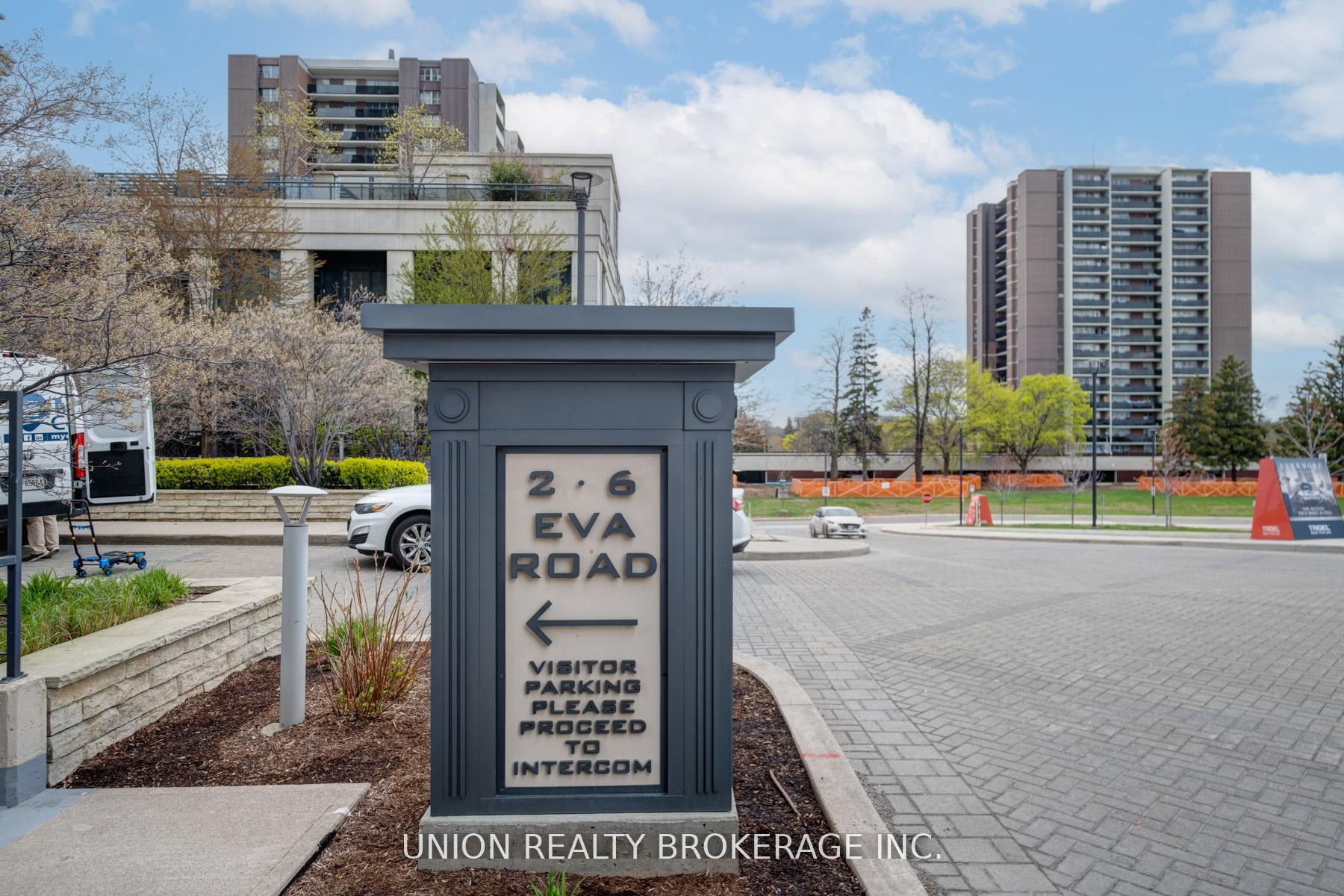 824 - 2 Eva Road, Toronto, ON M9C 0A9