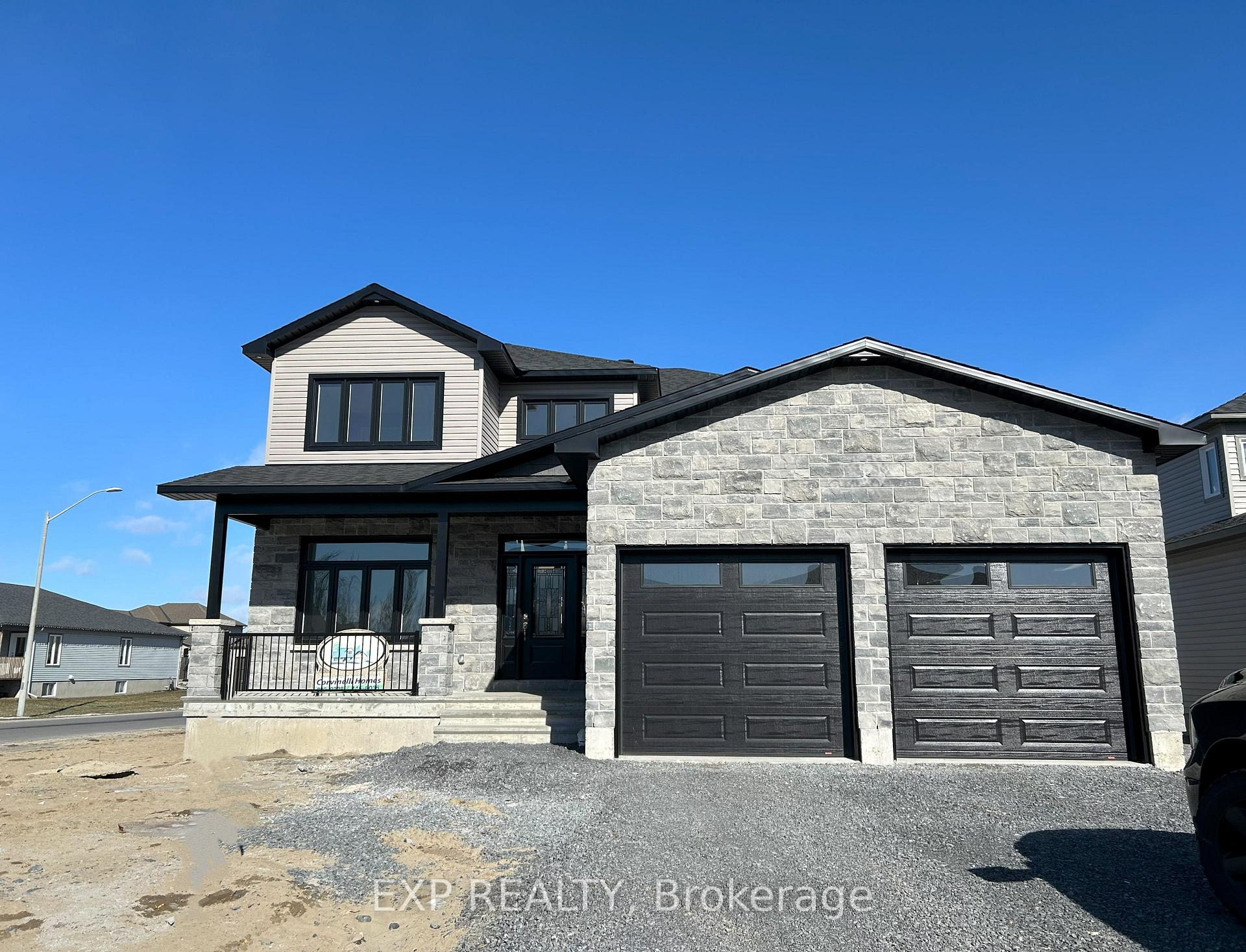 827 Solidex Place, Russell, ON K4R 0C7