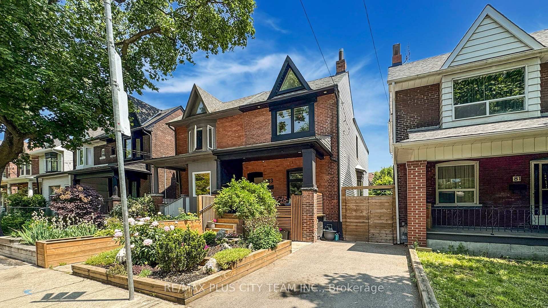 83 Bertmount Avenue, Toronto, ON M4M 2X8