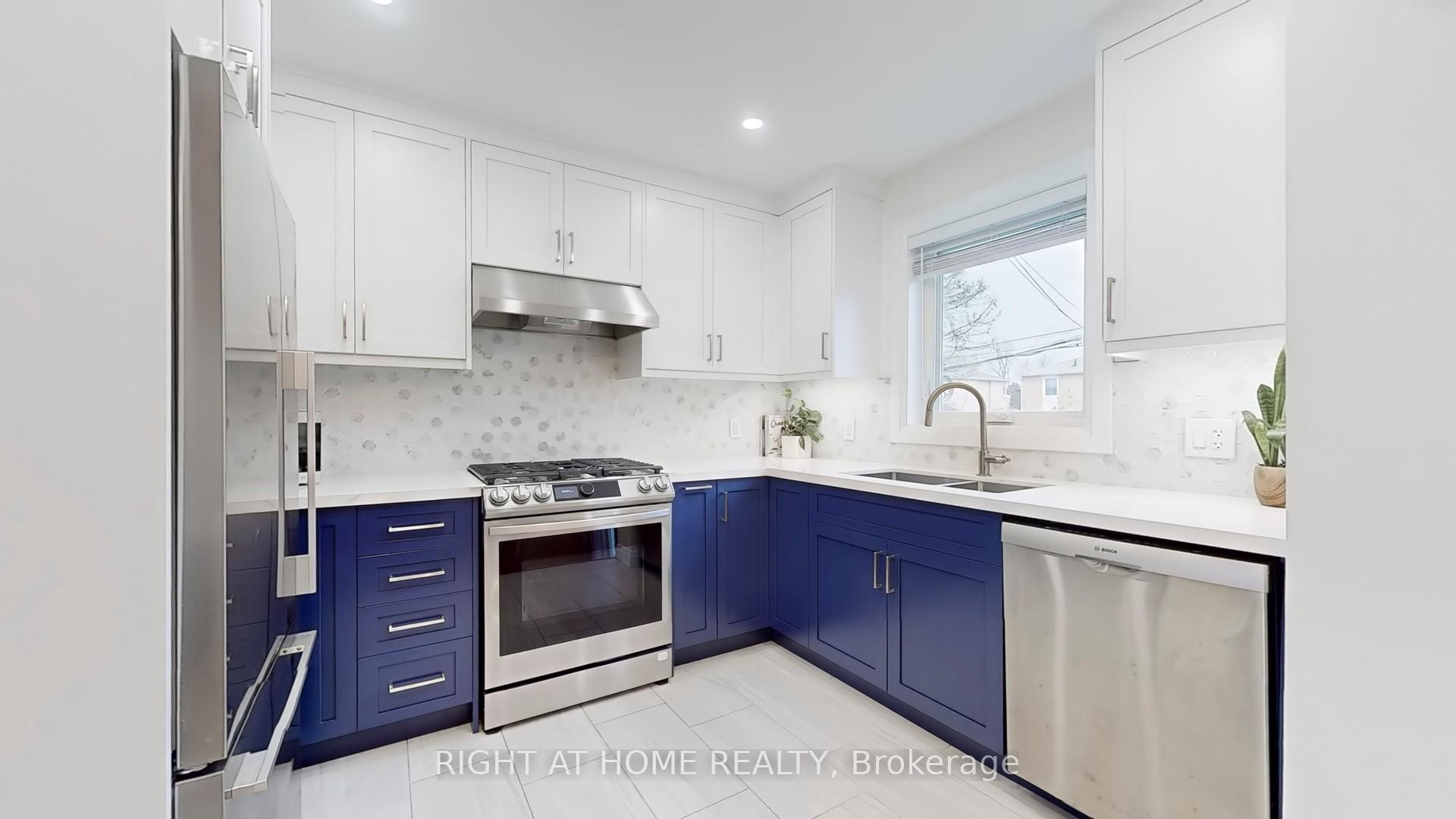 83 Chestnut Crescent, Toronto, ON M1L 1Y6