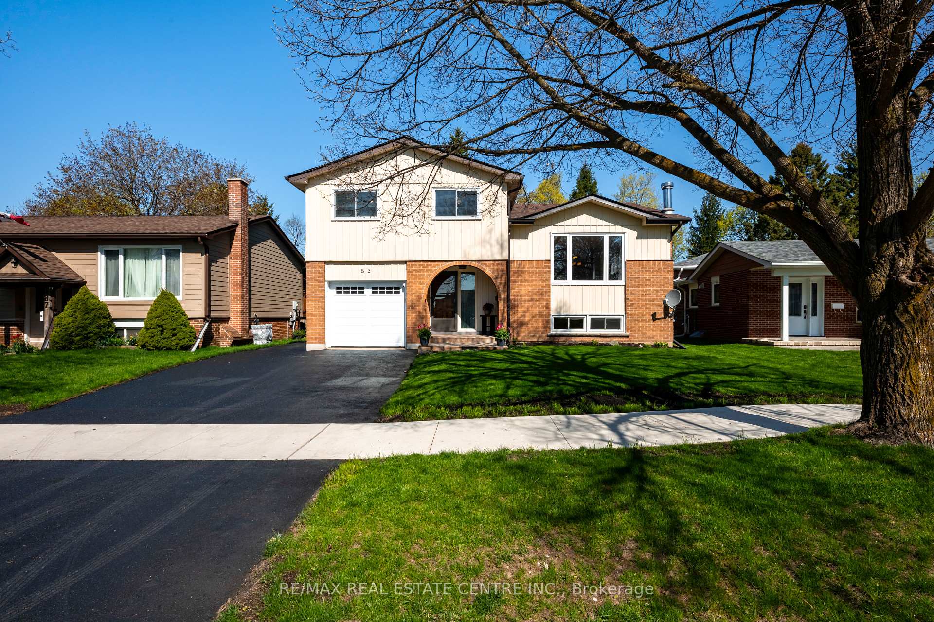 83 Highland Drive, Orangeville, ON L9W 3J5