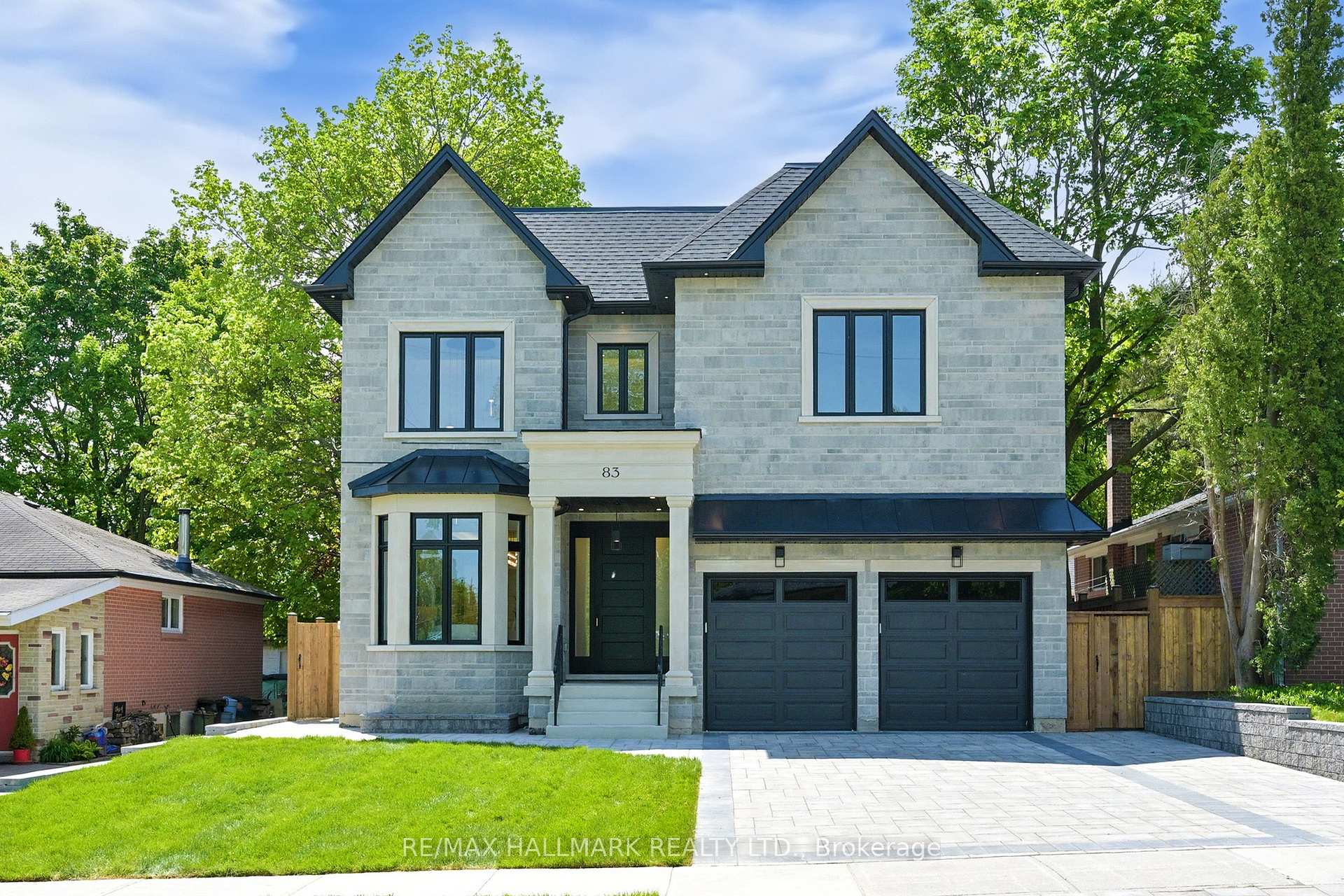 83 Richardson Drive, Aurora, ON L4G 1Z4