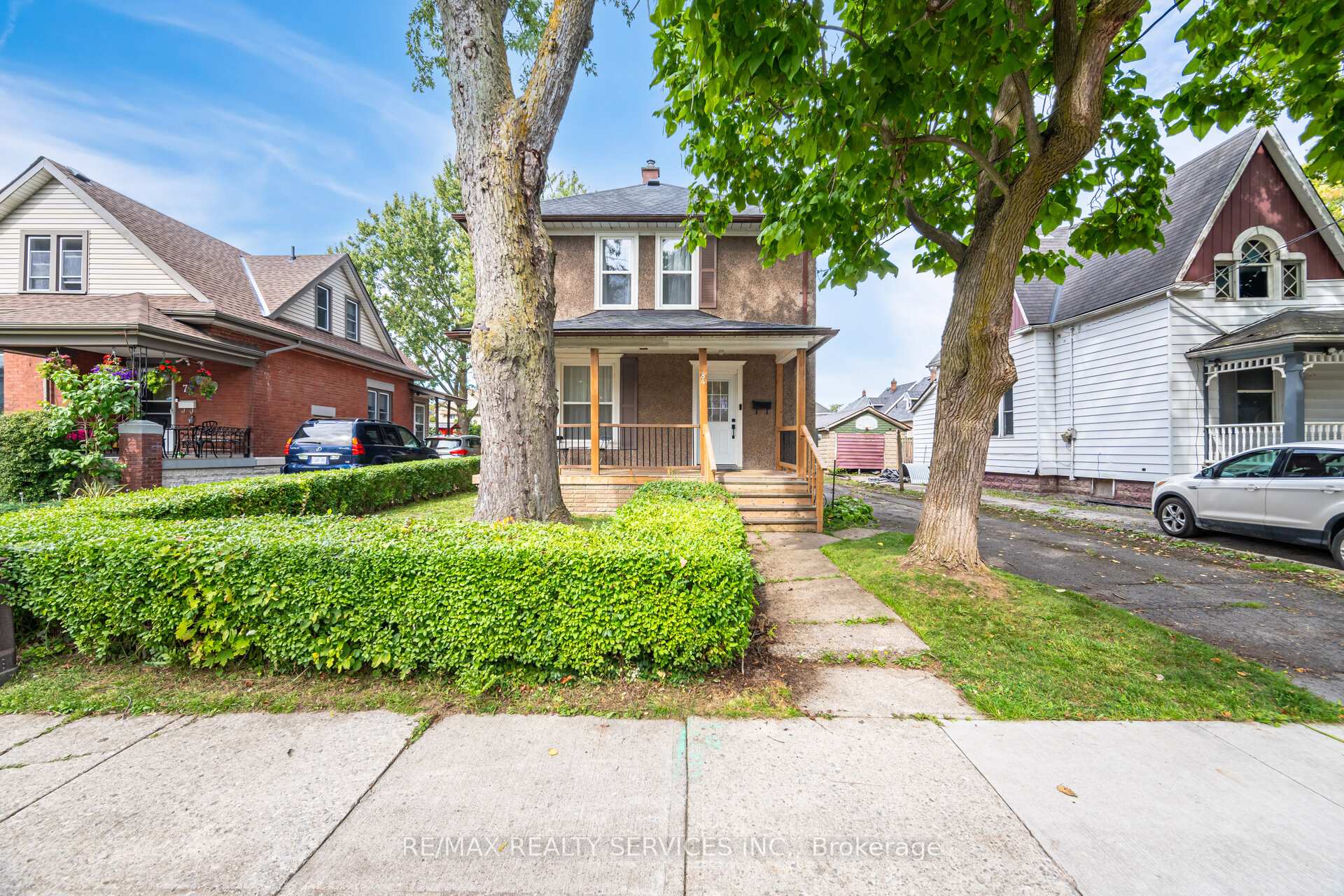 84 STATE Street, Welland, ON L3B 4K5