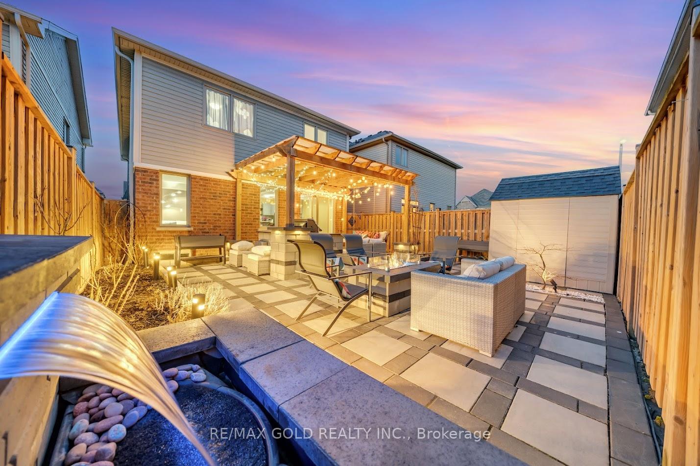 8436 Sweet Chestnut Drive, Niagara Falls, ON L2H 0N2