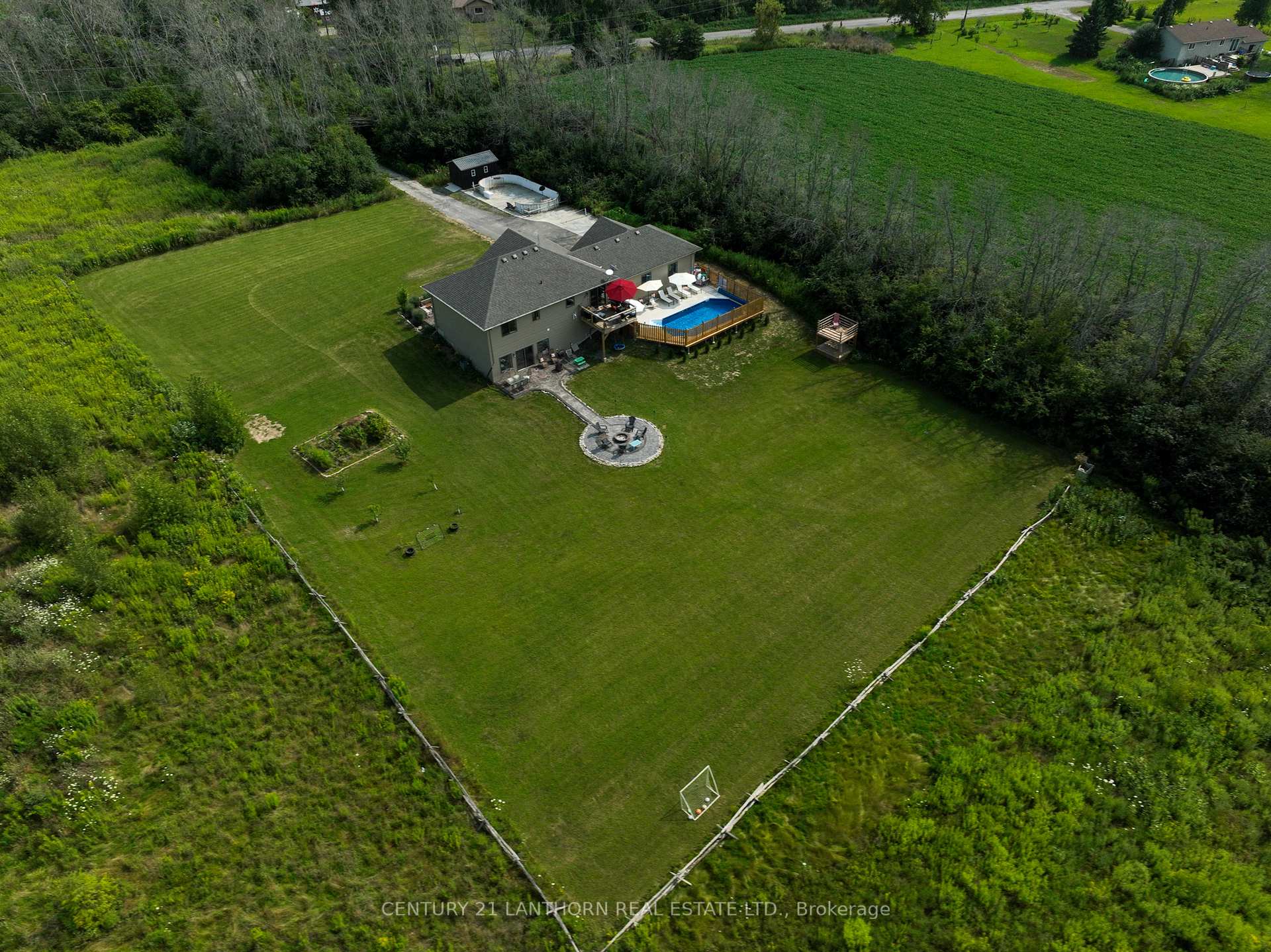 846 Burr Road, Prince Edward County, ON K0K 1A0