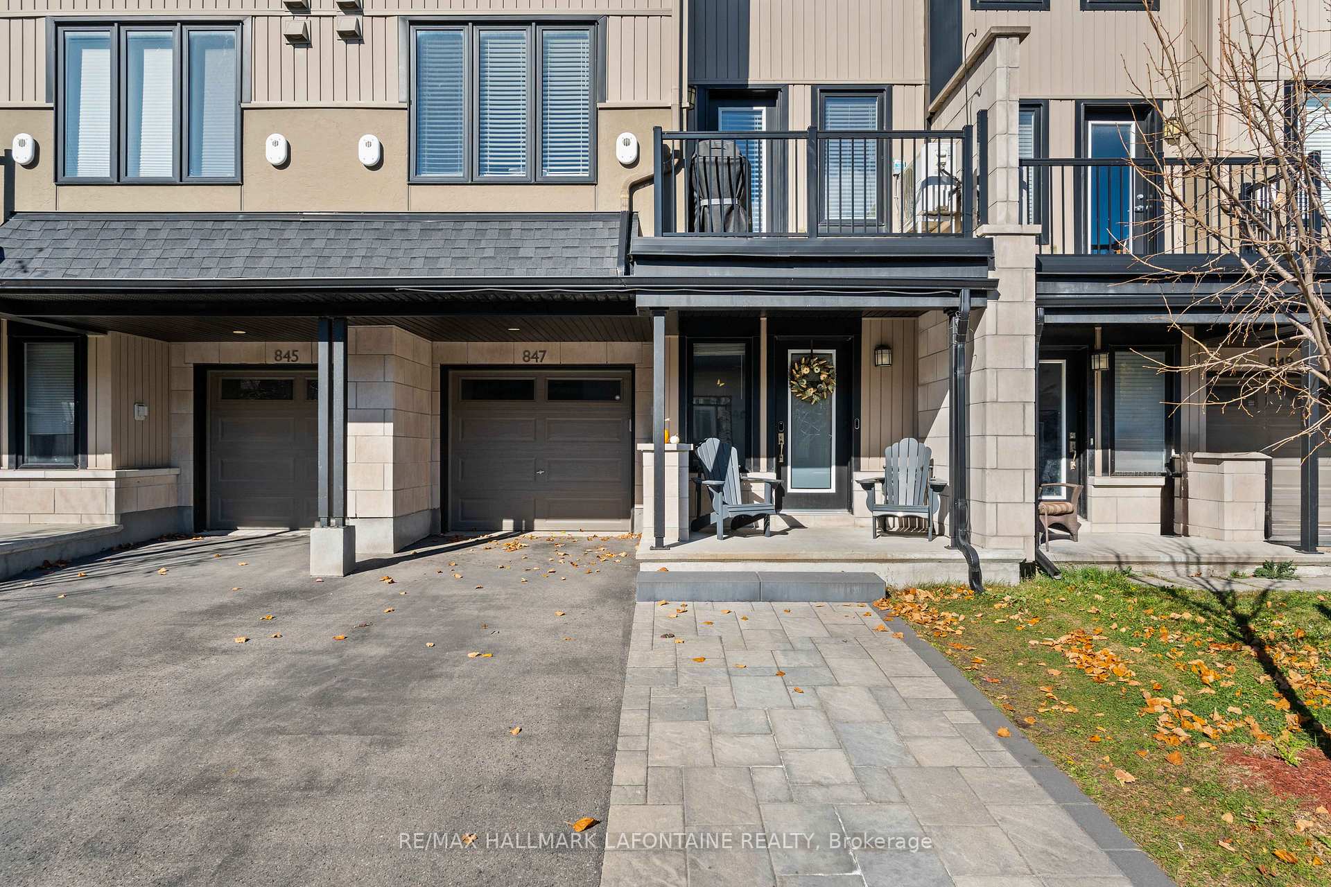 847 Element Private, Kanata, ON K2M 0B8