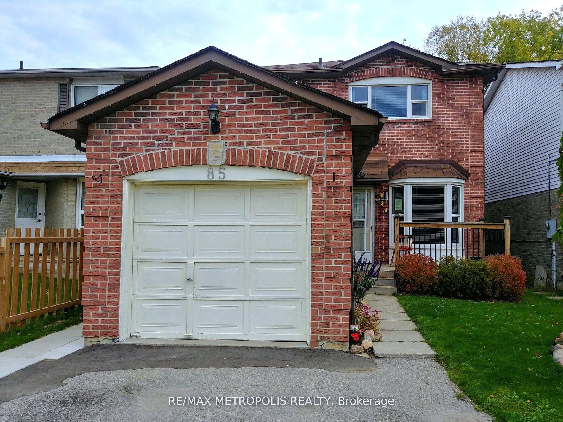 Main - 85 Barnes Drive, Ajax, ON L1S 5E7