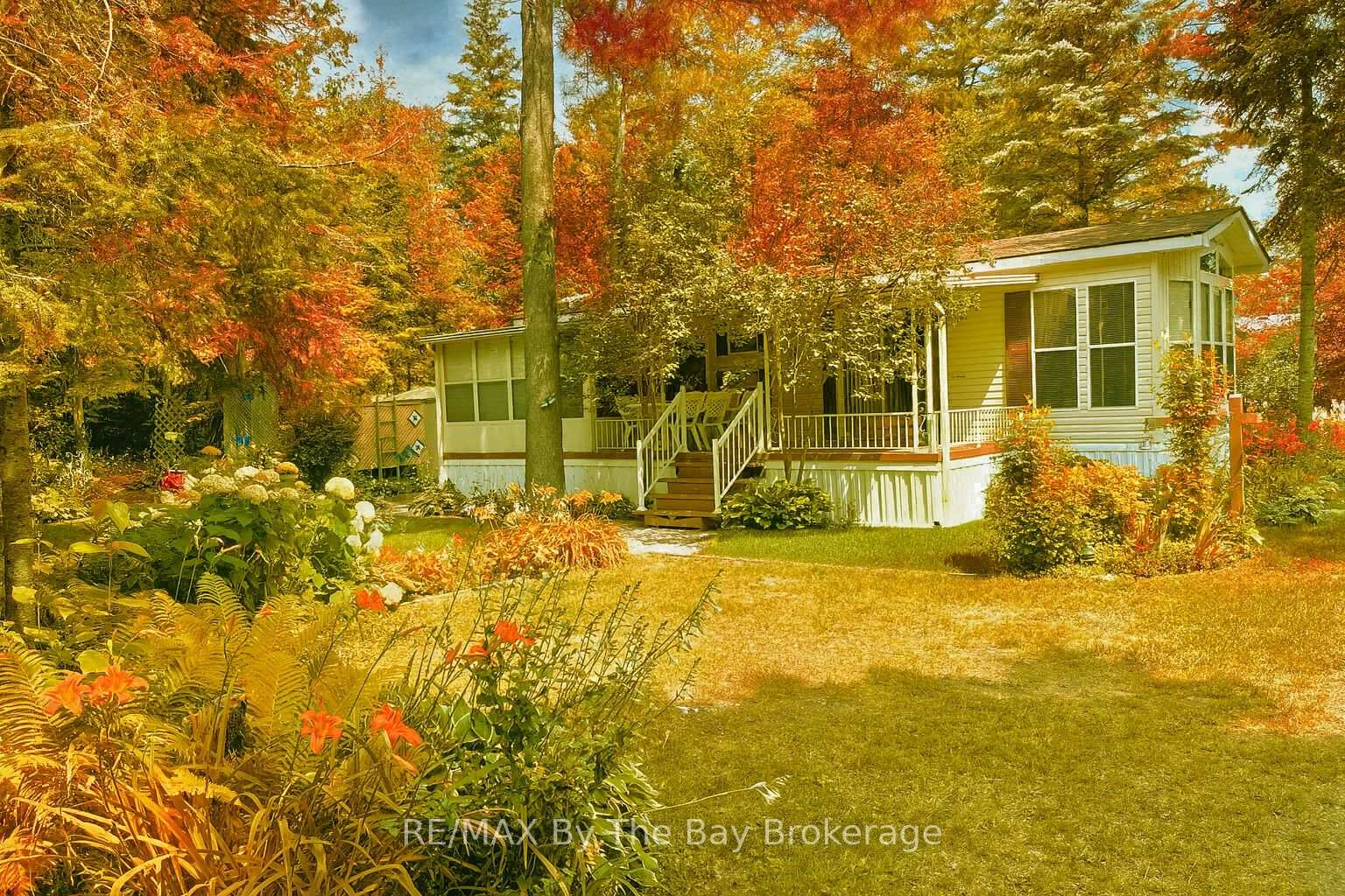 154 - 85 Theme Park Drive, Wasaga Beach, ON L9Z 1X7