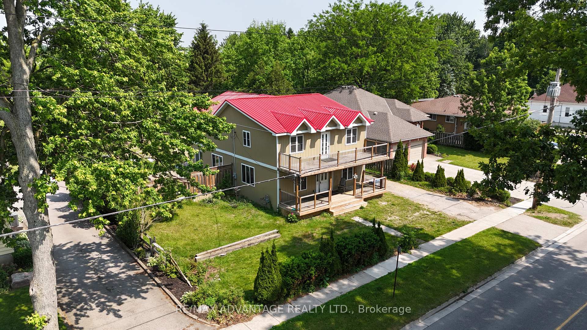 8566 Glendon Drive, Strathroy Caradoc, ON N0L 1W0