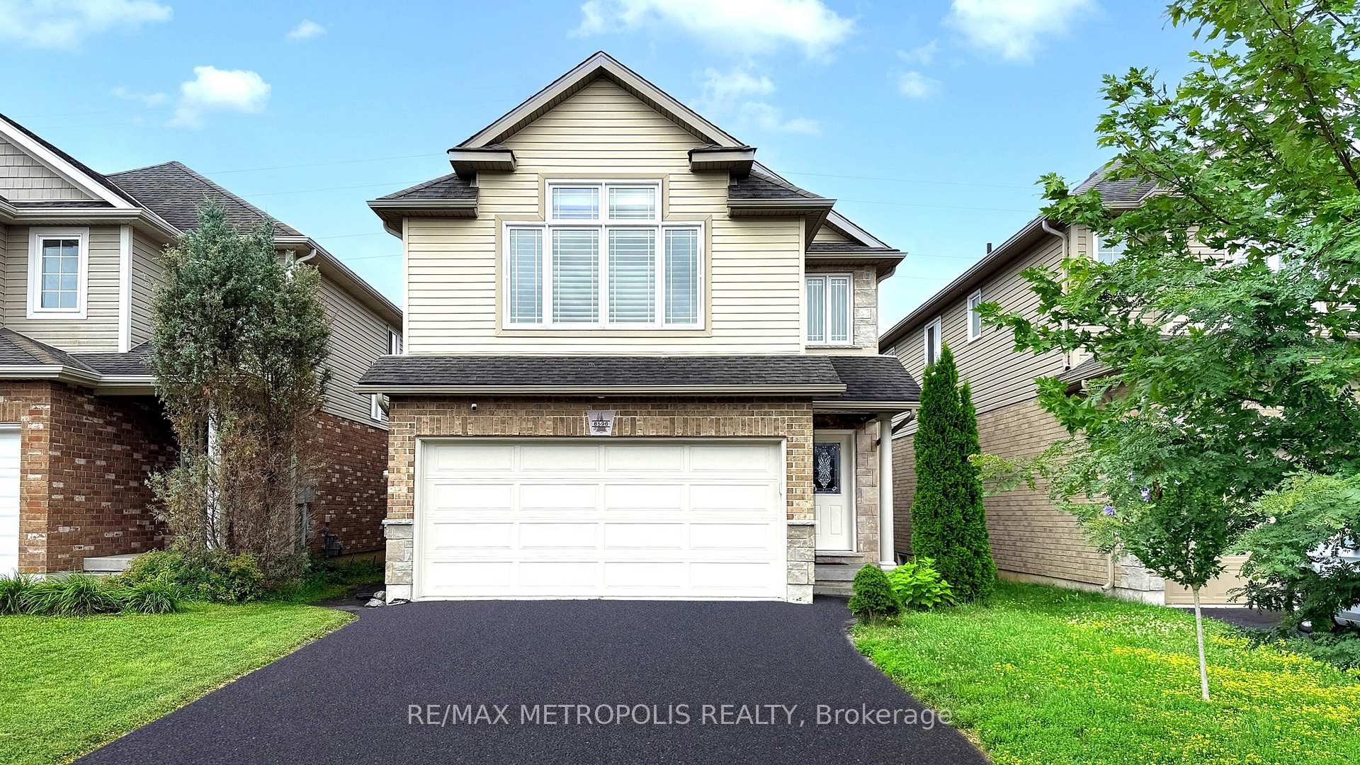 8596 Milomir Street, Niagara Falls, ON L2H 0B6