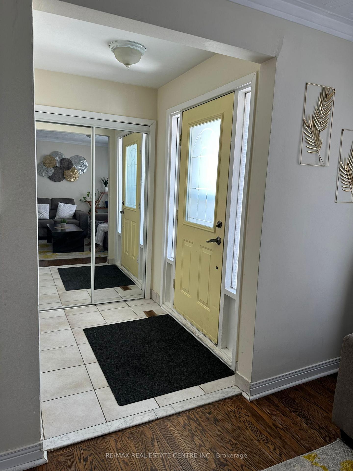86 Earnscliffe Circle, Brampton, ON L6T 2B2