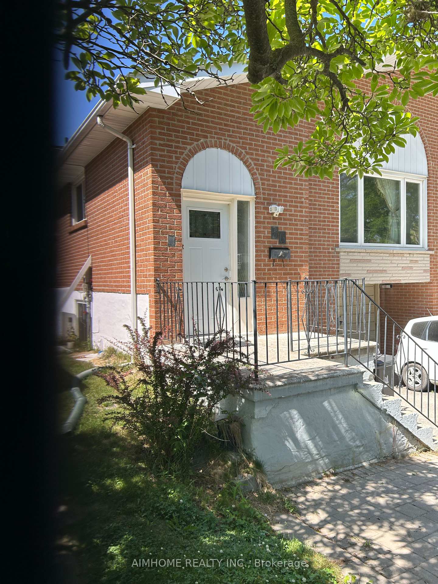 Upper - 86 James Gray Drive, Toronto, ON M2H 1P1