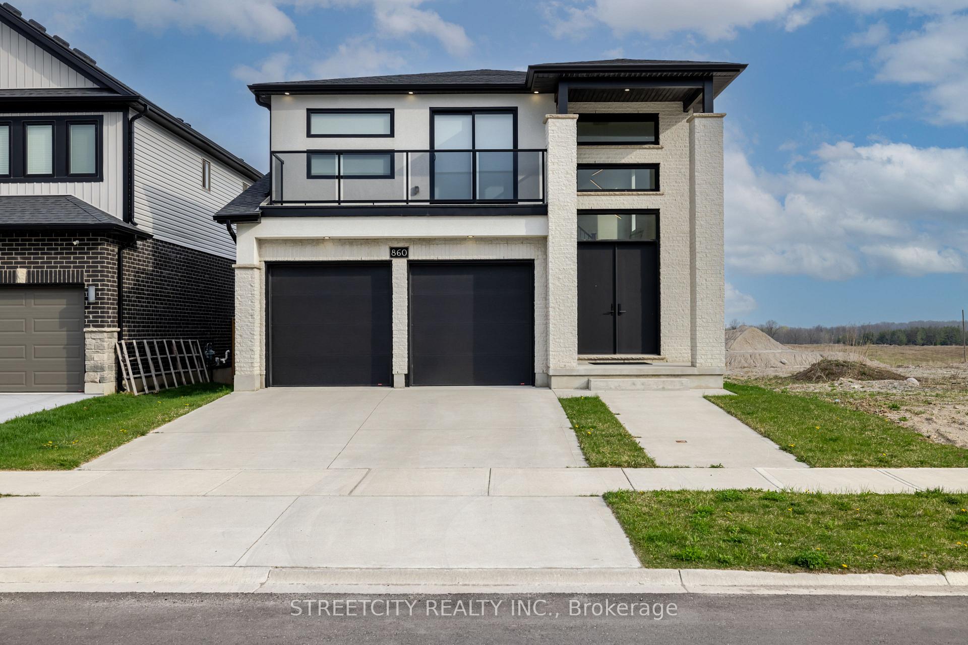 860 Kleinburg Drive, London North, ON N5X 0N8