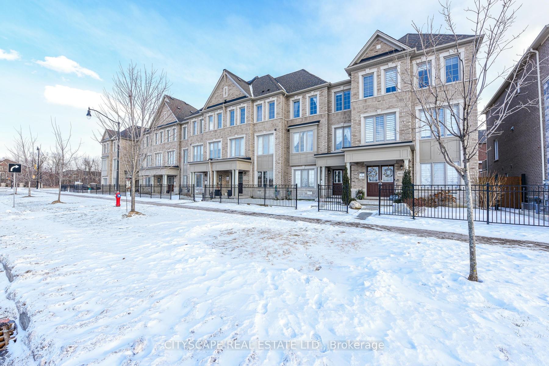 8652 Financial Drive, Brampton, ON L6Y 6G5
