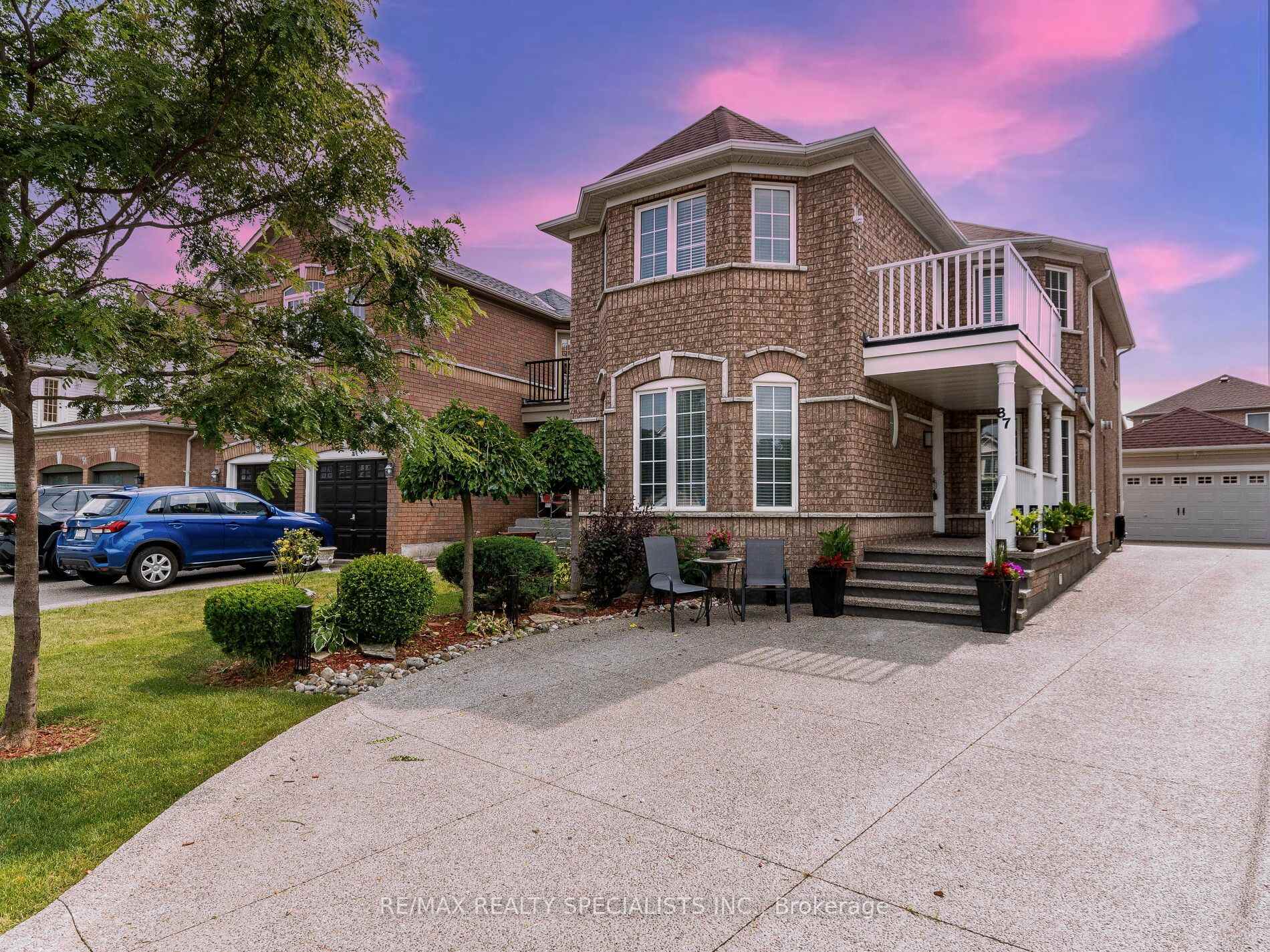 87 Porchlight Road, Brampton, ON L6X 4R9