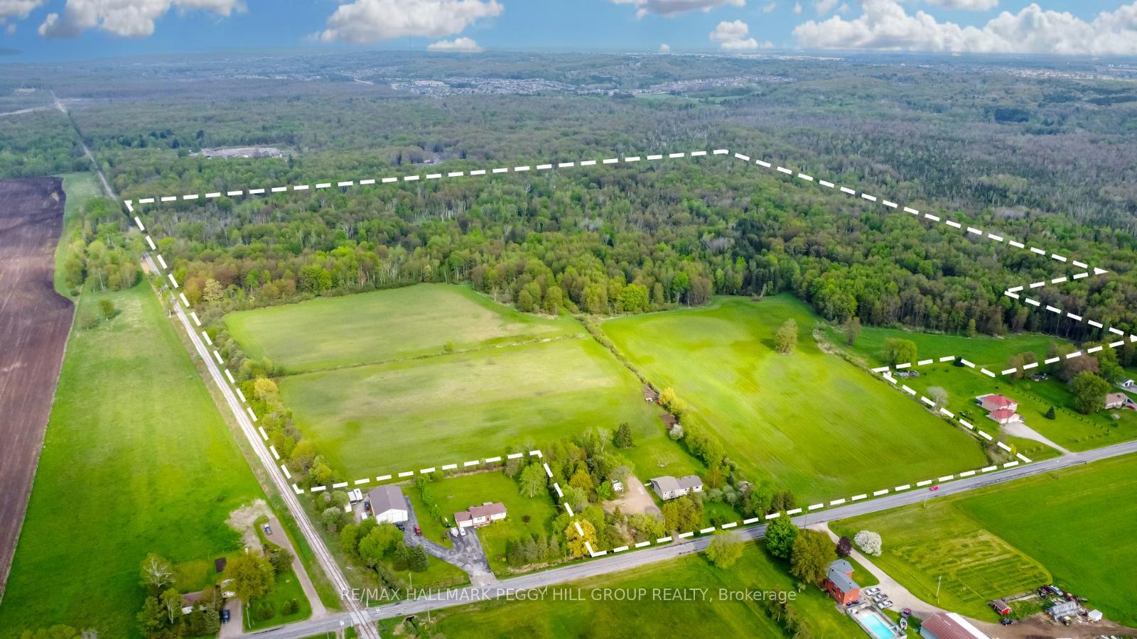 8747 10th Line, Essa, ON L4M 4S4