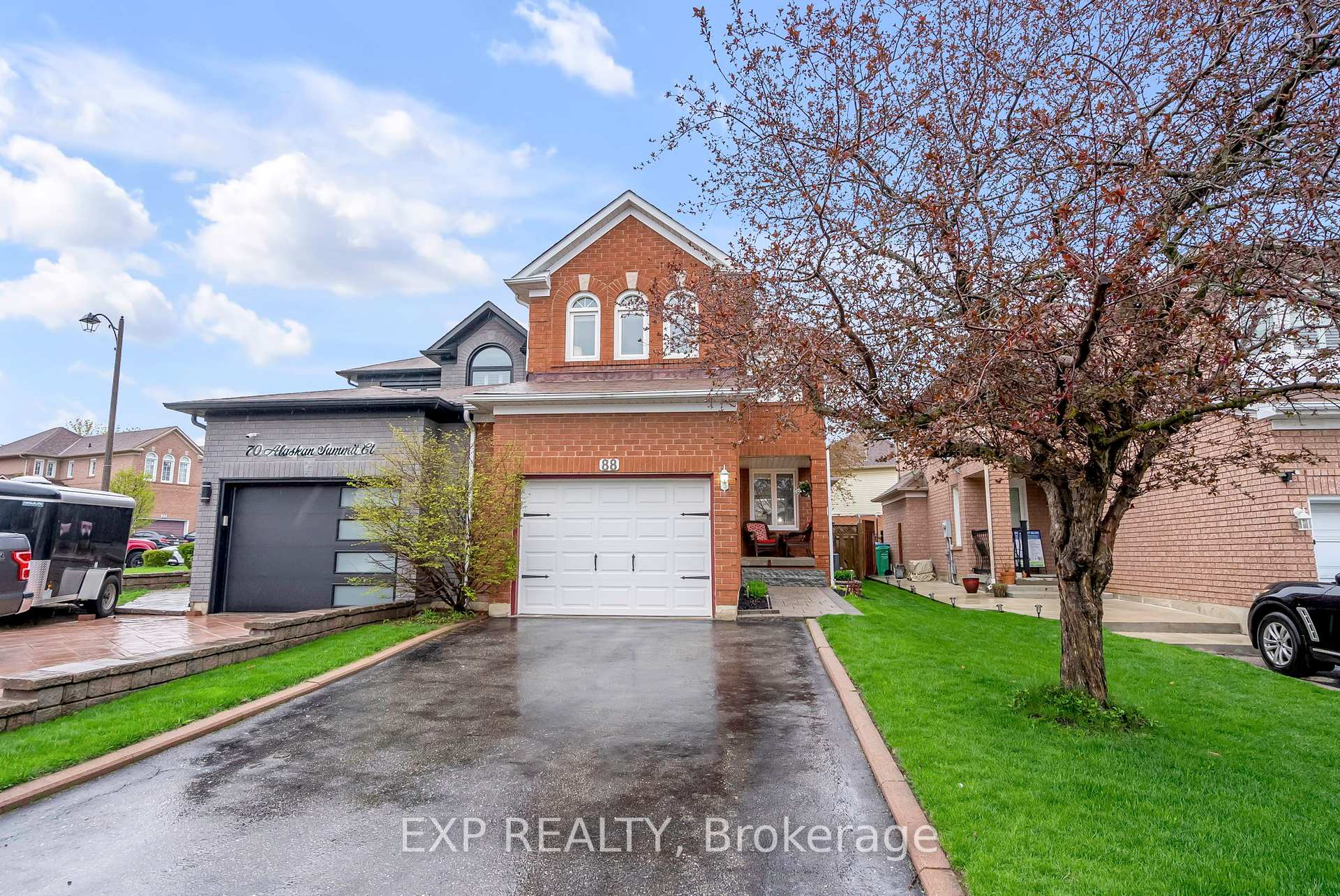 88 Alaskan Summit Court, Brampton, ON L6R 1N9