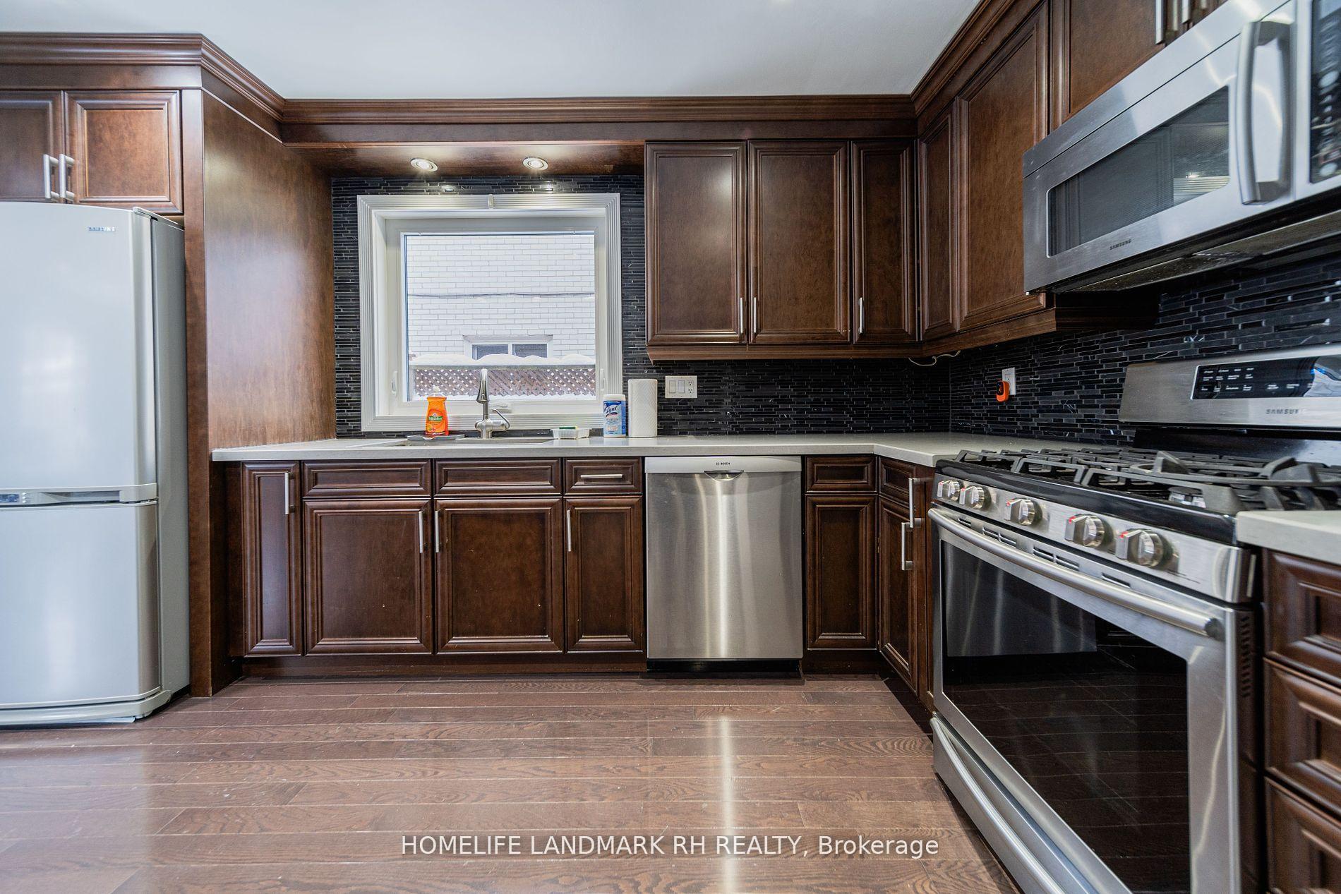 88 Chipwood Crescent, Toronto, ON M2J 3X7