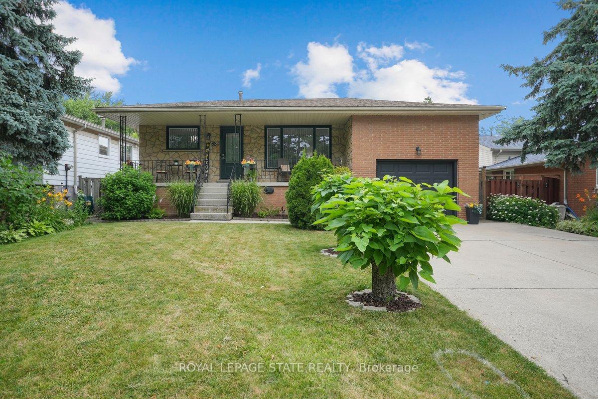 88 Purnell Drive, Hamilton, ON L9C 4Y3
