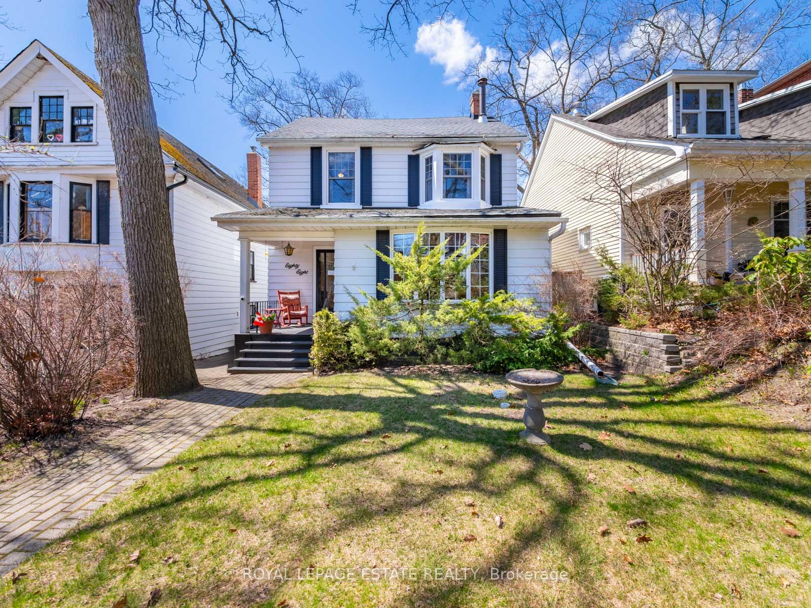 88 Spruce Hill Road, Toronto, ON M4E 3G4