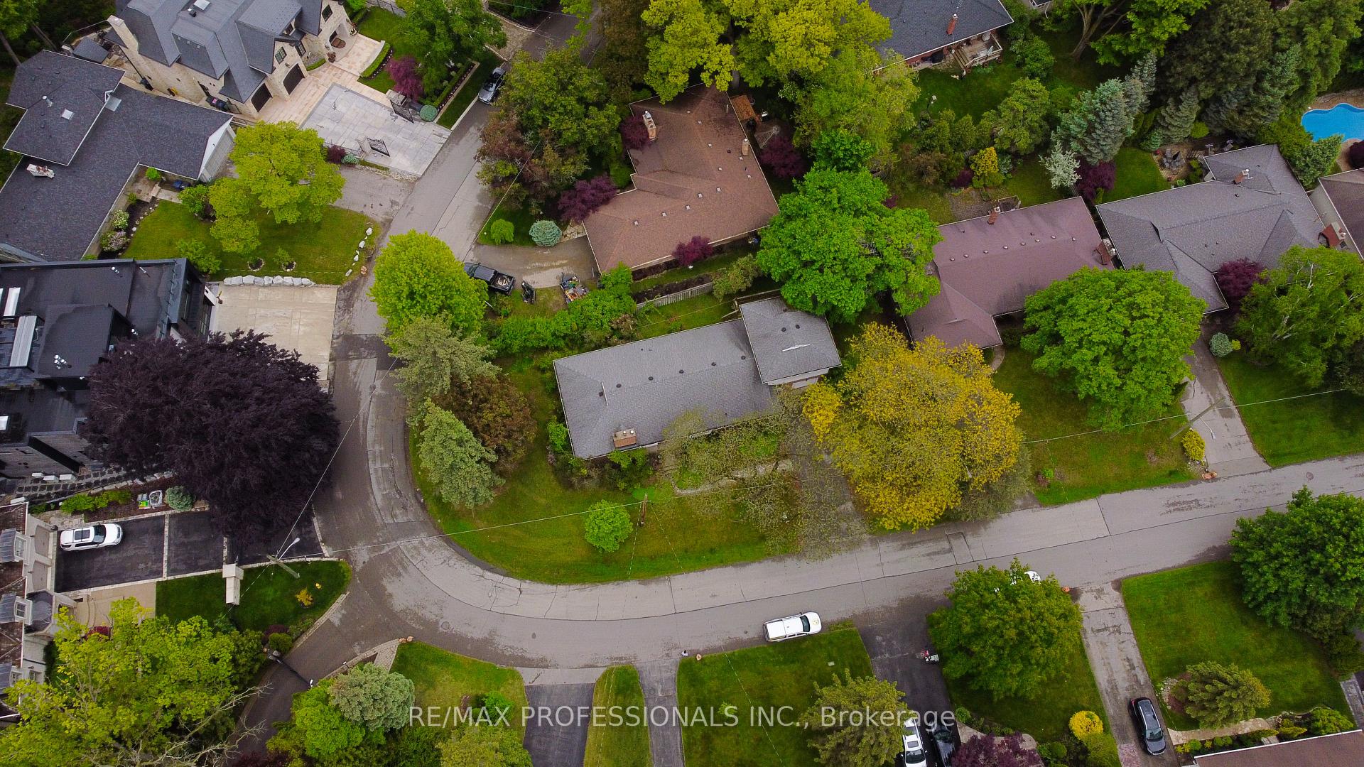 88 Valecrest Drive, Toronto, ON M9A 4P6