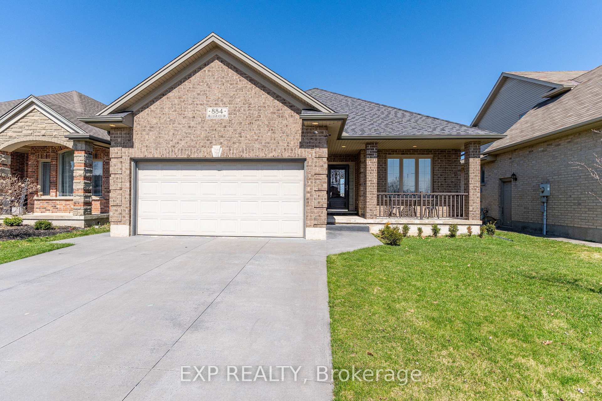 884 Bluegrass Drive, London North, ON N6H 5X3