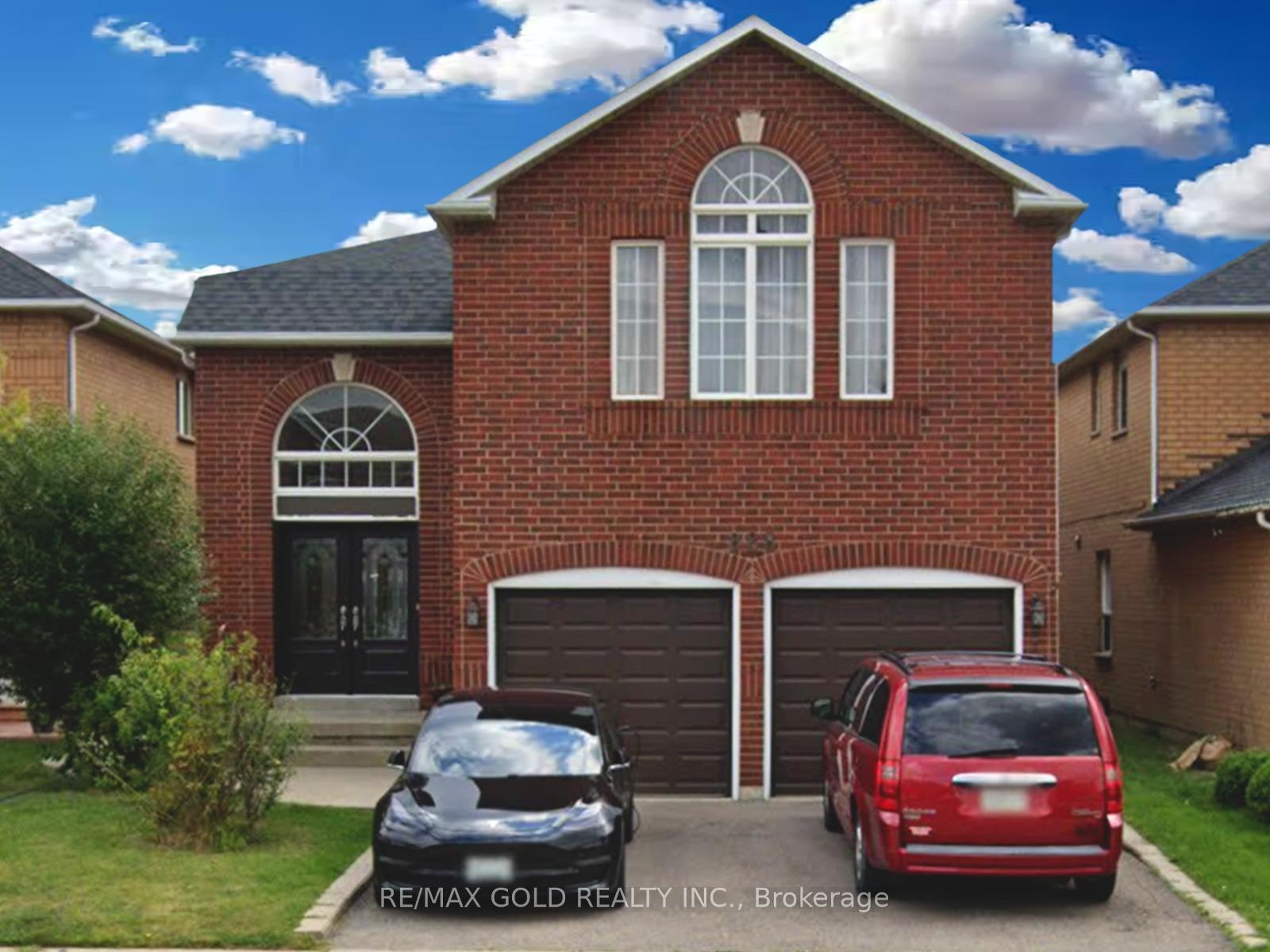 888 Preston Manor Drive, Mississauga, ON L5V 2L5