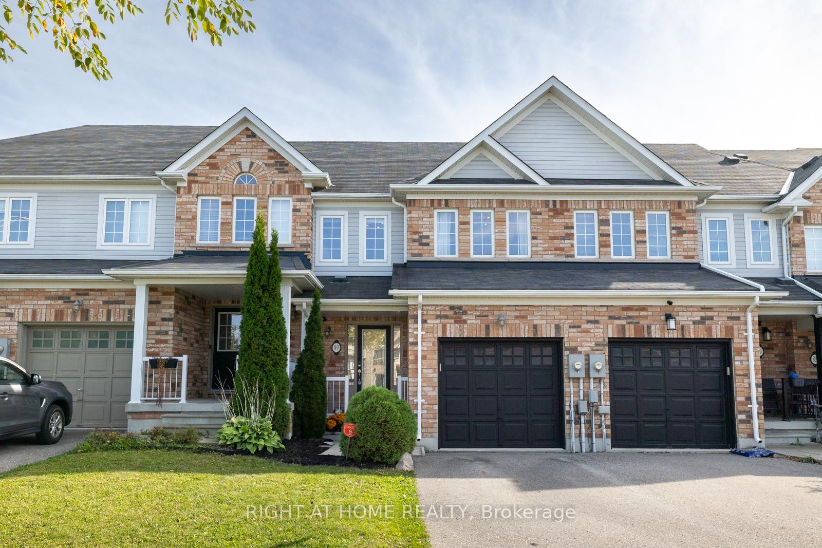89 Dewell Crescent, Clarington, ON L1E 0B8