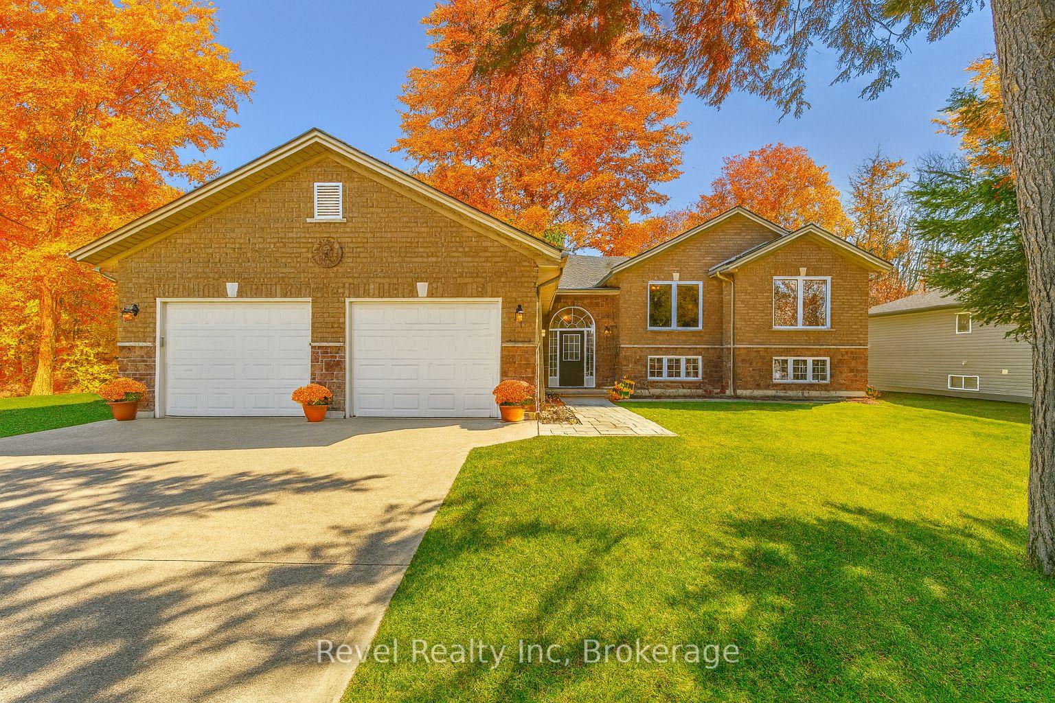 89 TROUT Lane, Tiny, ON L9M 0J1