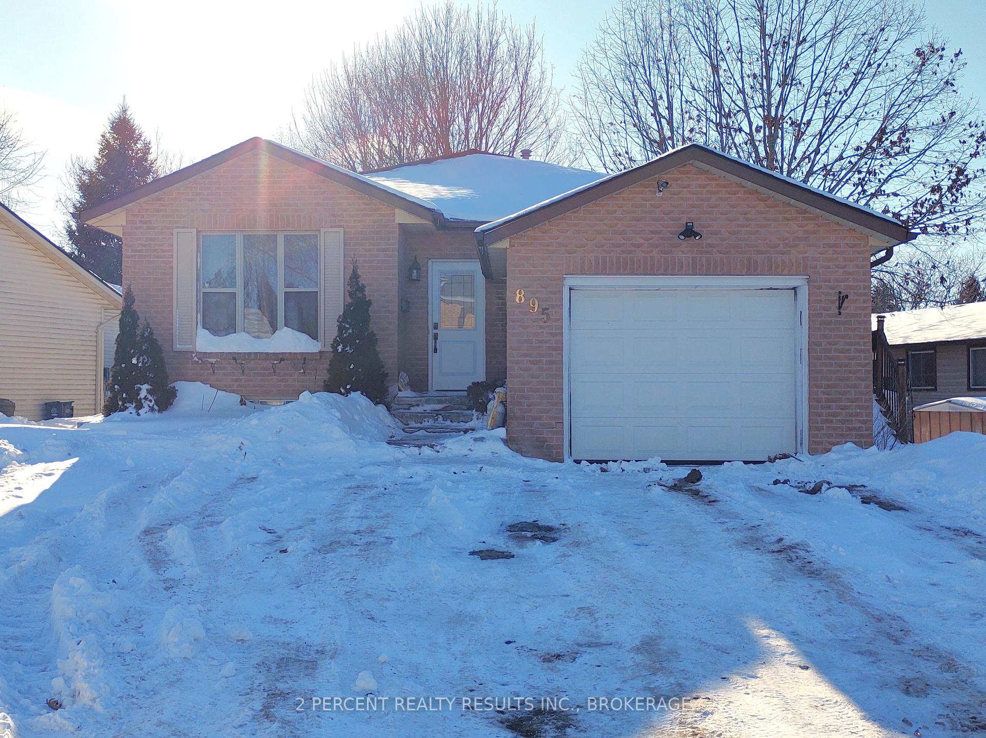 895 Brothlin Crescent, Kingston, ON K7M 7X3