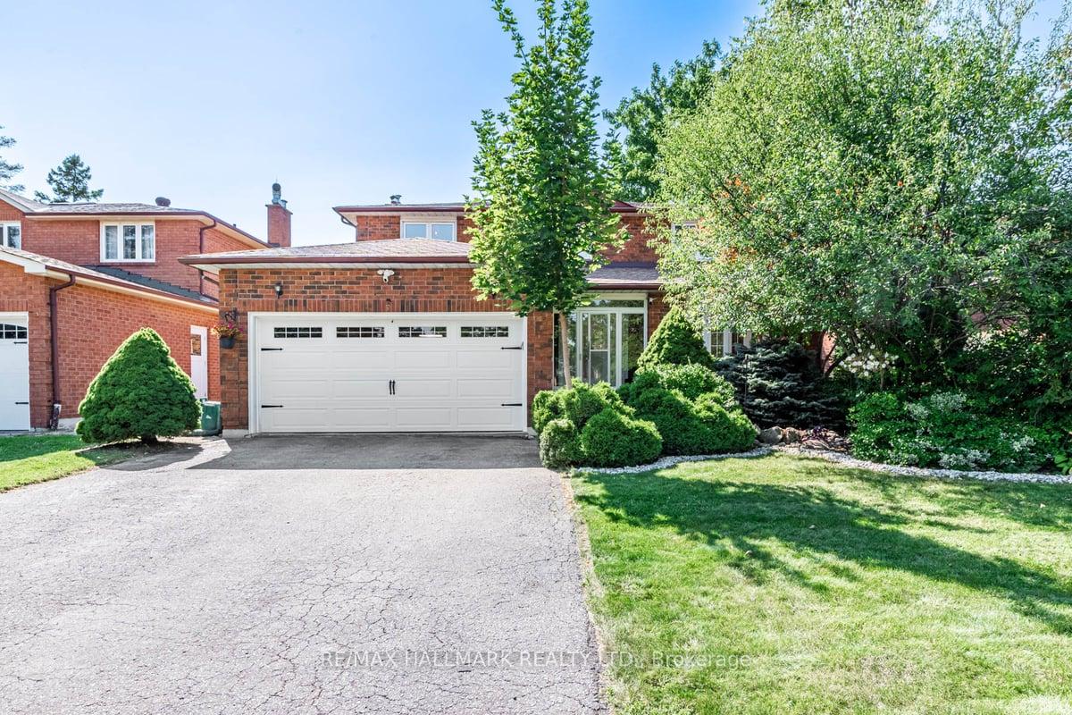 9 Addison Street, Richmond Hill, ON L4C 7M2